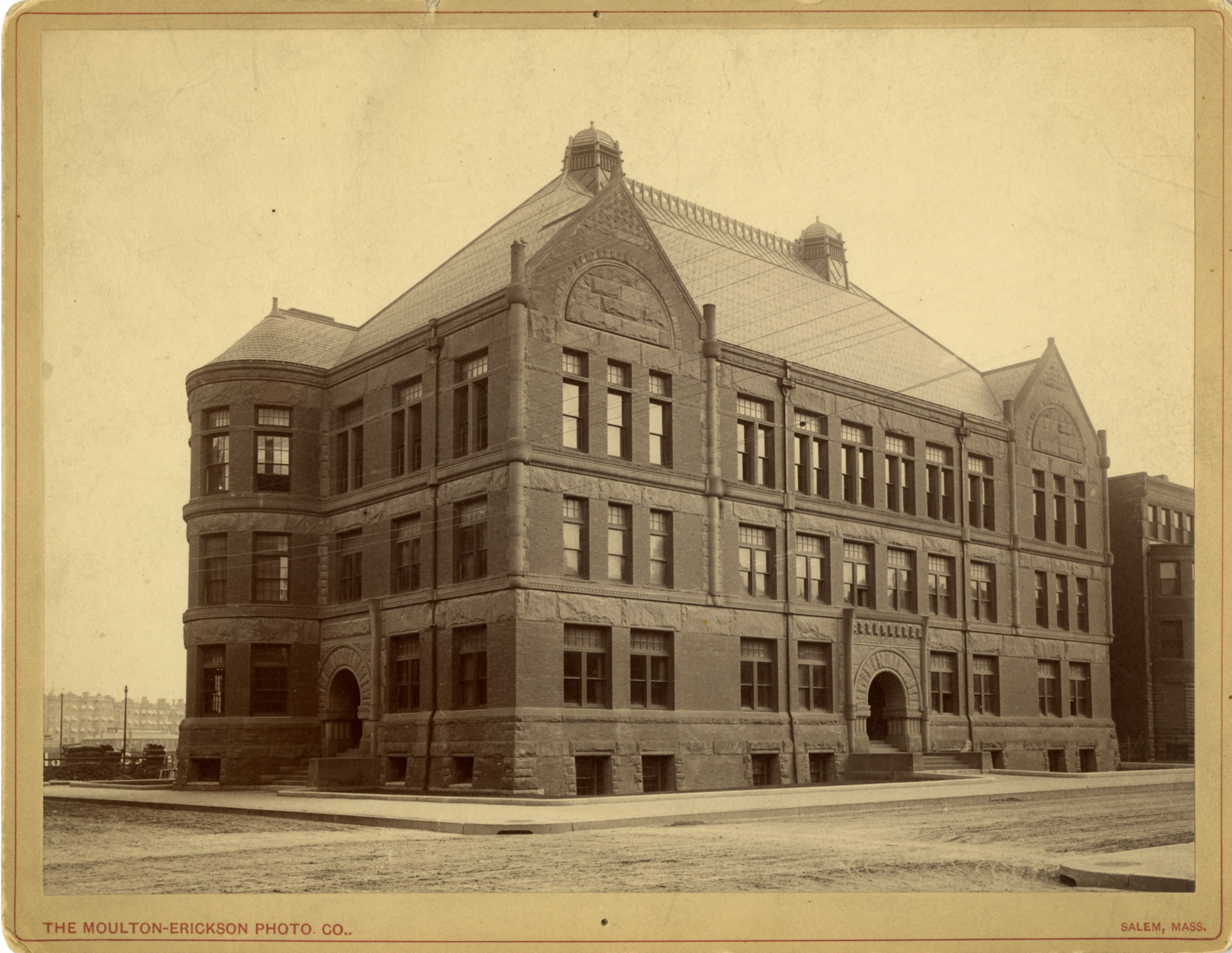 Massachusetts Normal Arts School // 1886-1967 – Buildings of New England