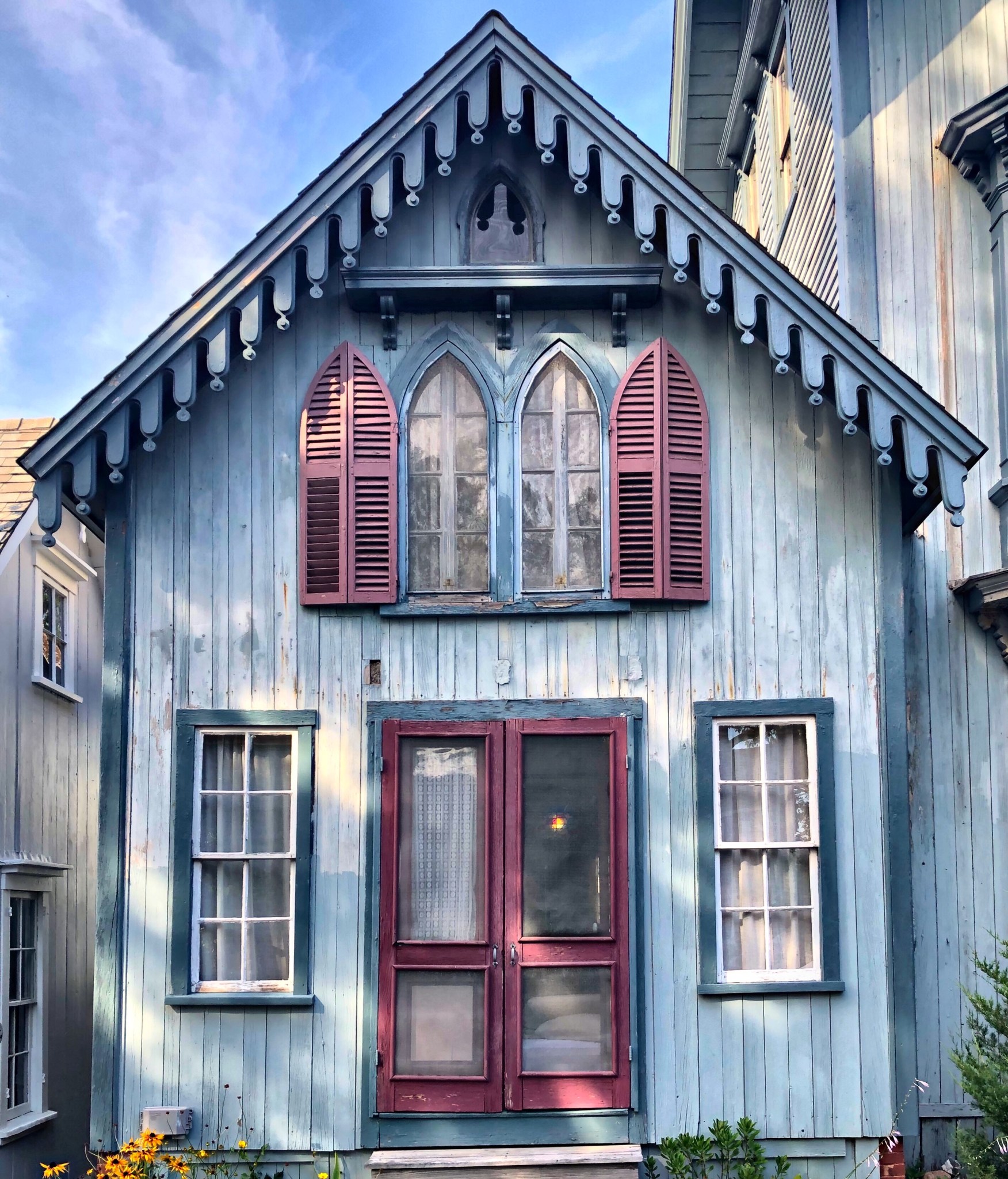 Carpenter Gothic – Buildings of New England