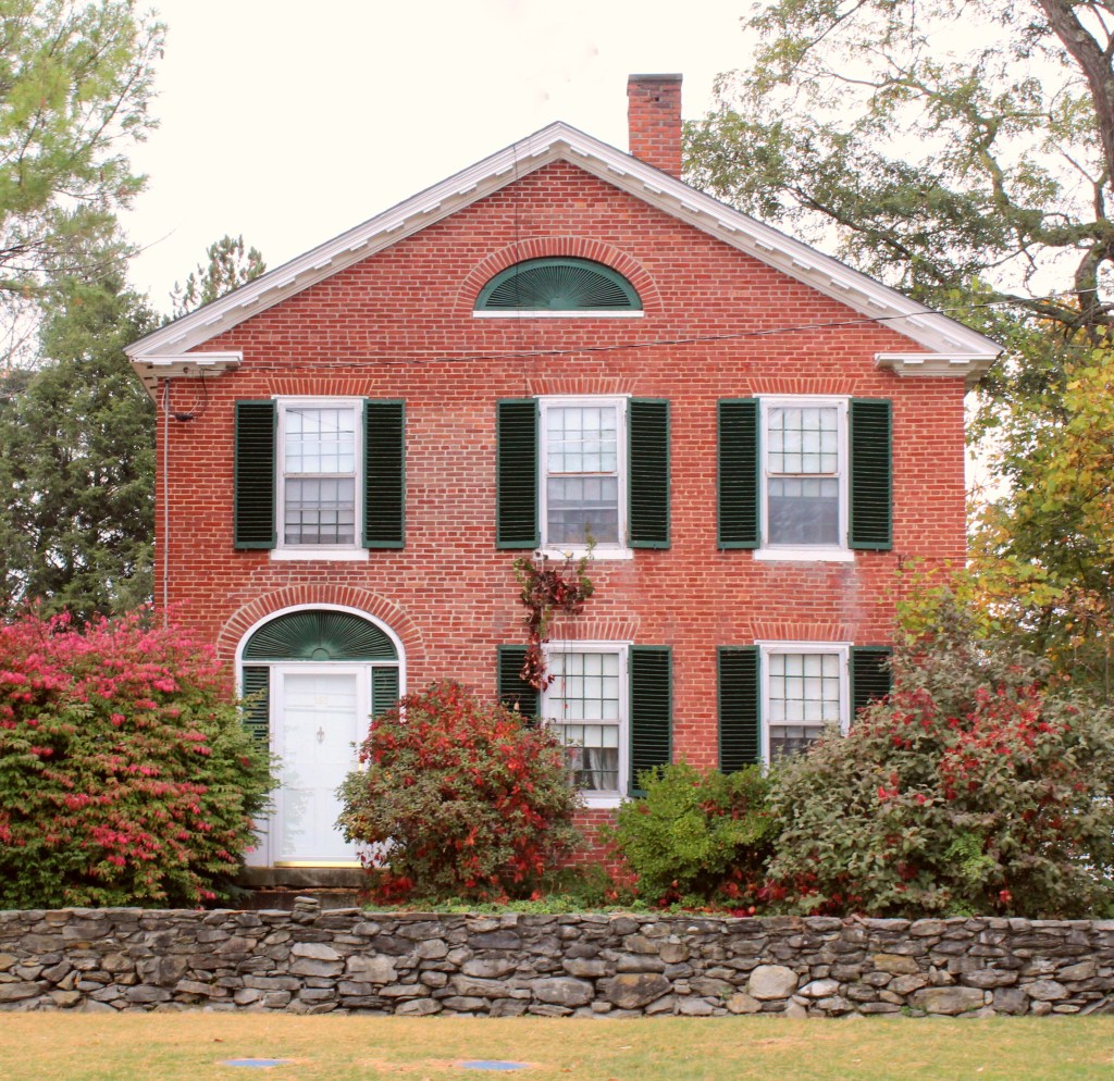 Hosford-Slade House // 1821 – Buildings of New England