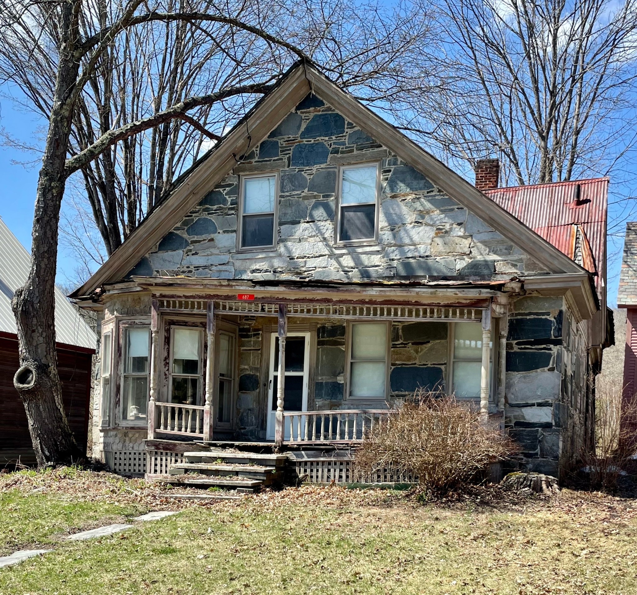 Snecked House // c.1850 – Buildings of New England