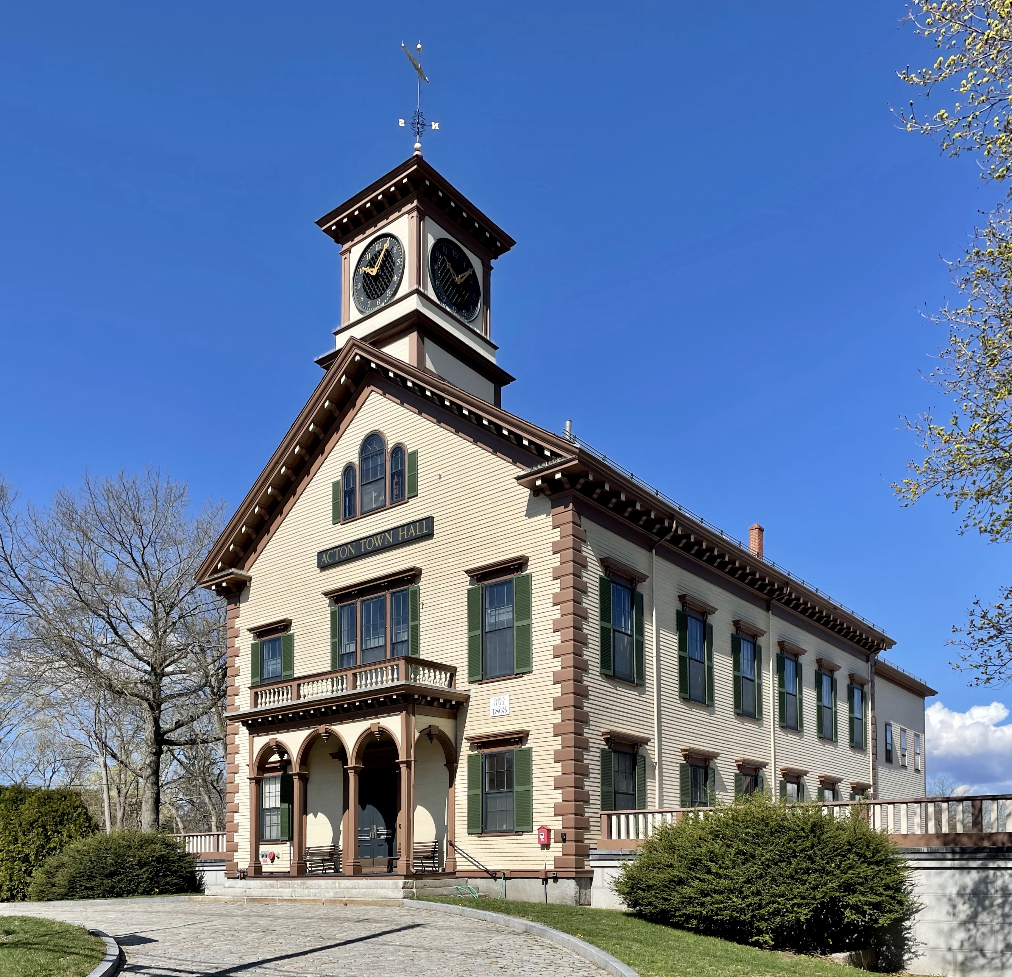 Acton Town Hall // 1863 – Buildings of New England