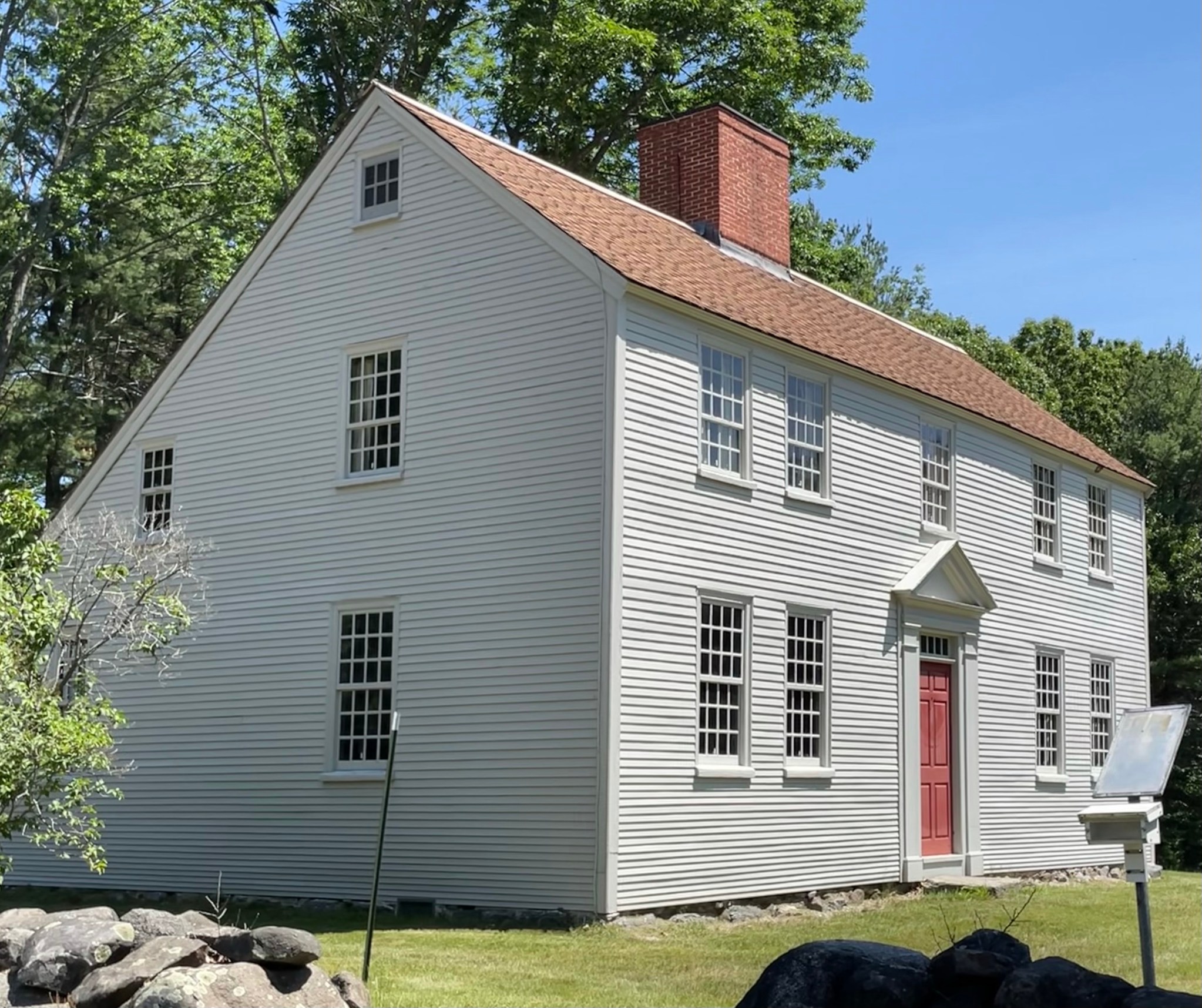 Salt Box House – Buildings of New England