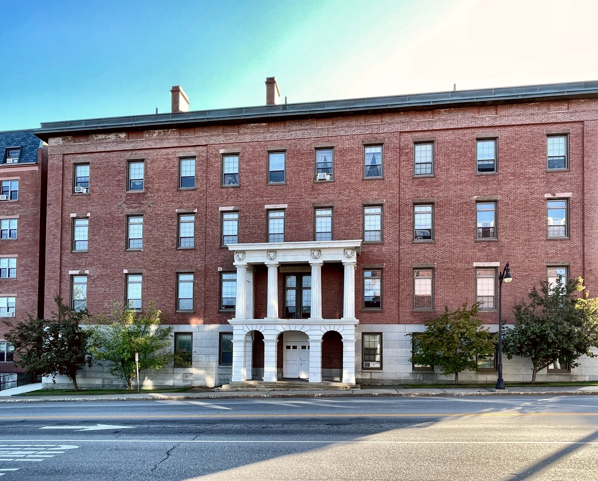 Bangor House // 1832 – Buildings of New England
