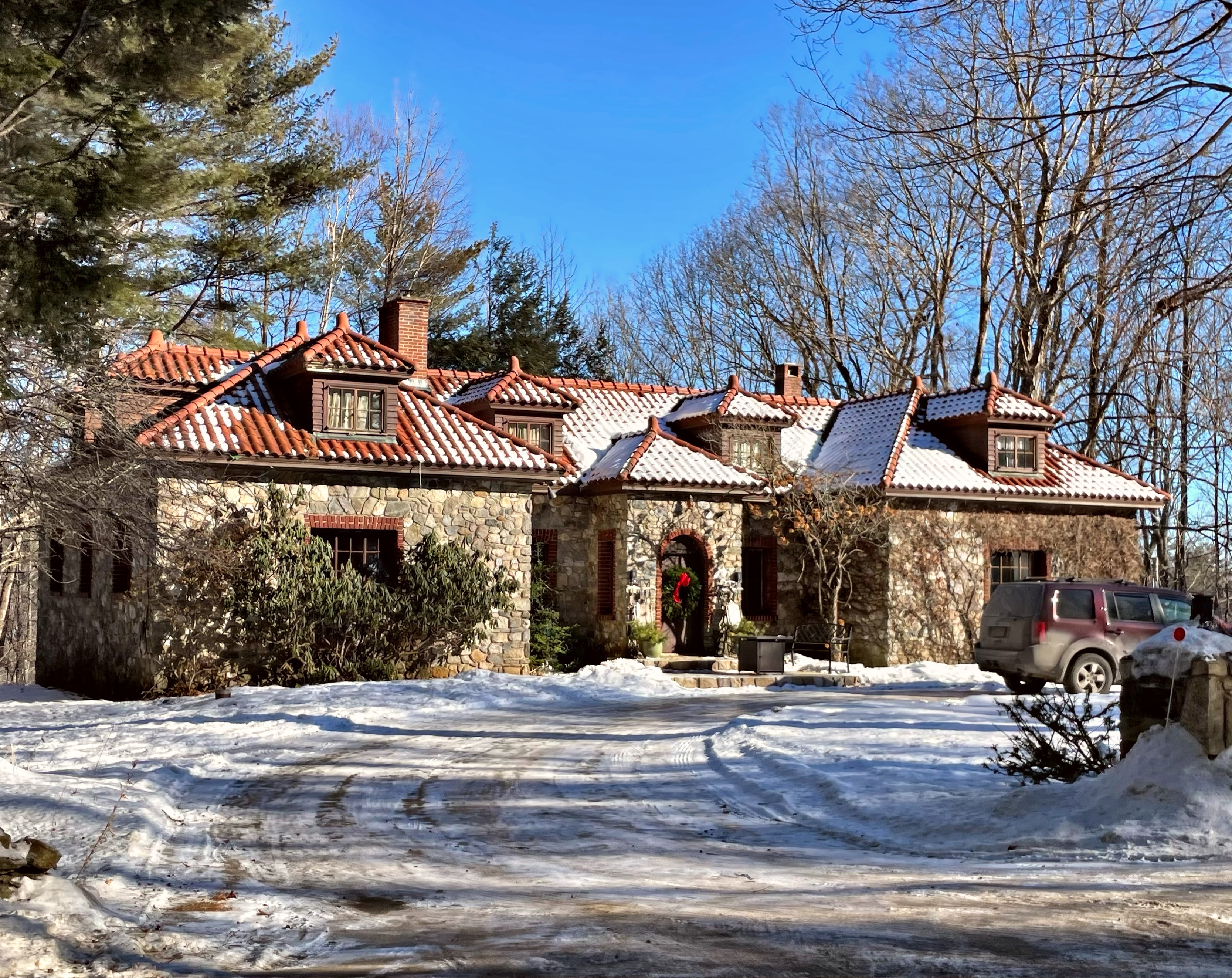 Wrightstone // 1925 – Buildings of New England