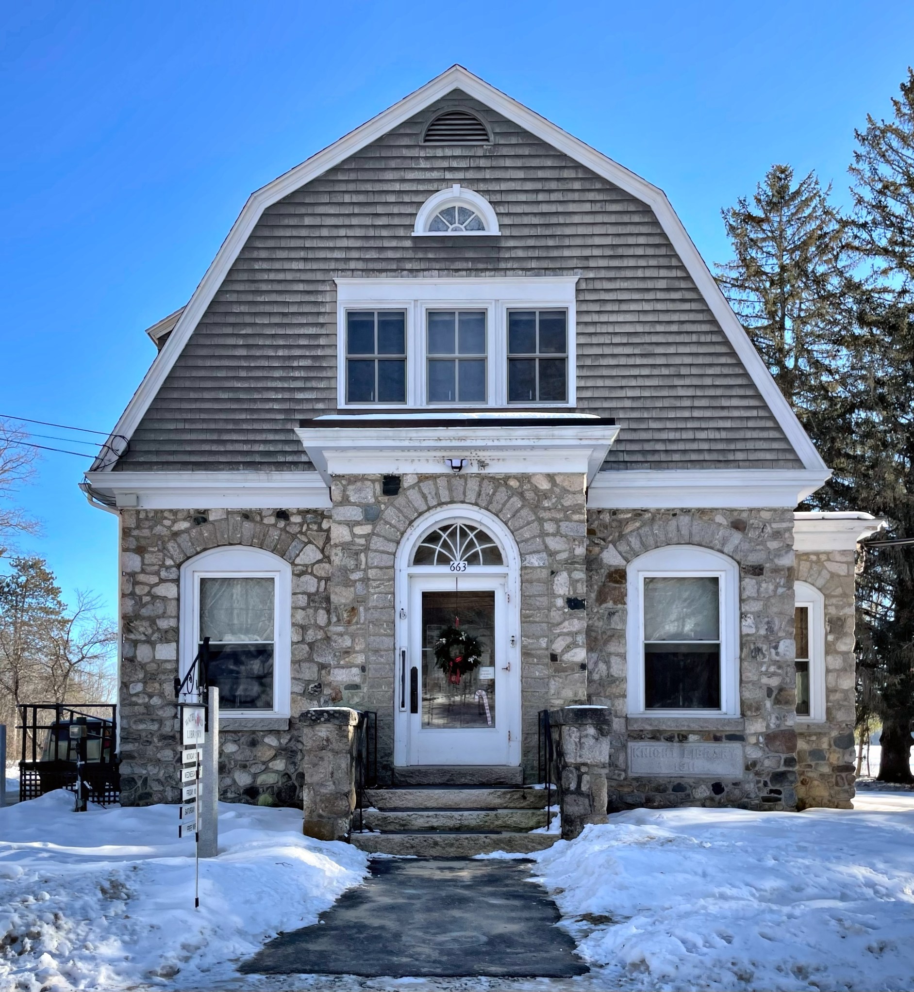 Knight Library // 1912 – Buildings of New England