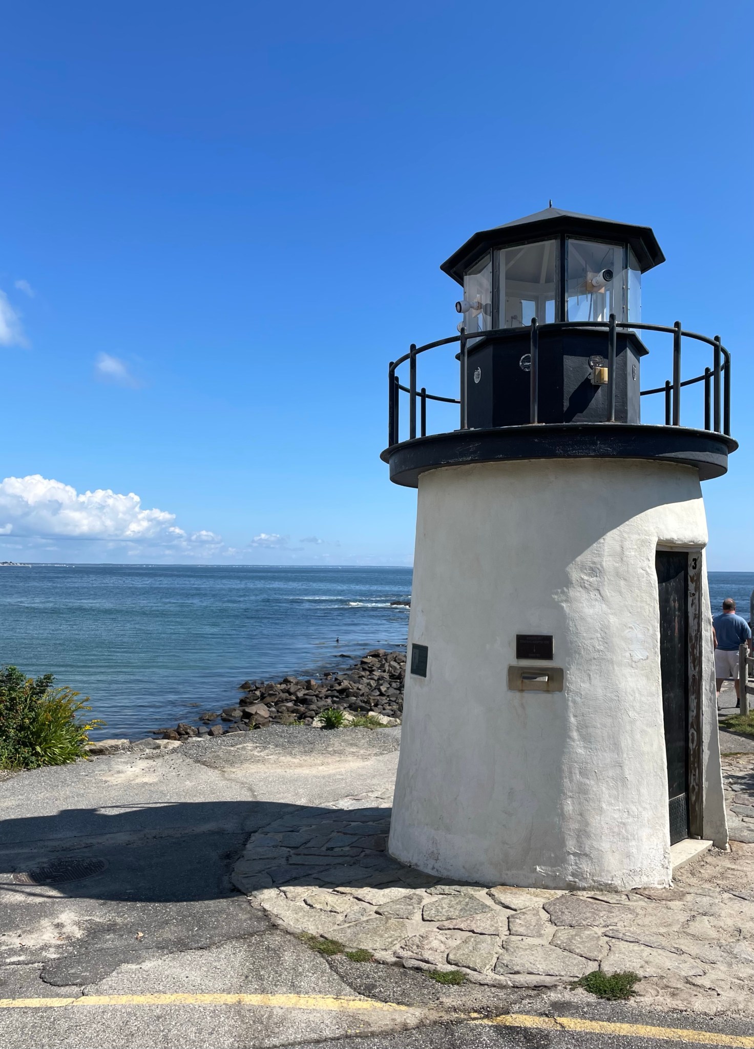 Lobster Point Lighthouse // 1948 – Buildings of New England