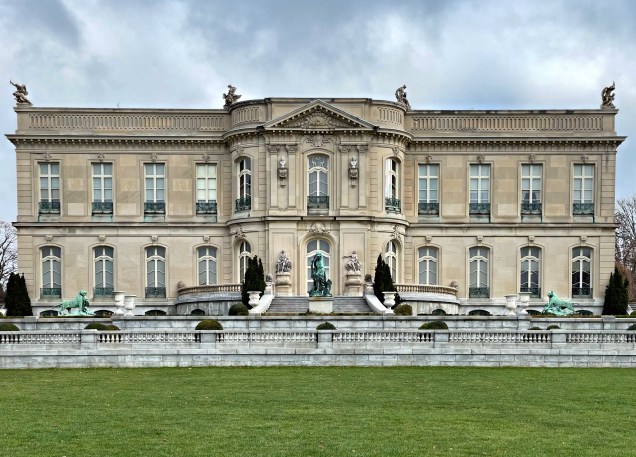 Edward Julius Berwind – Buildings of New England