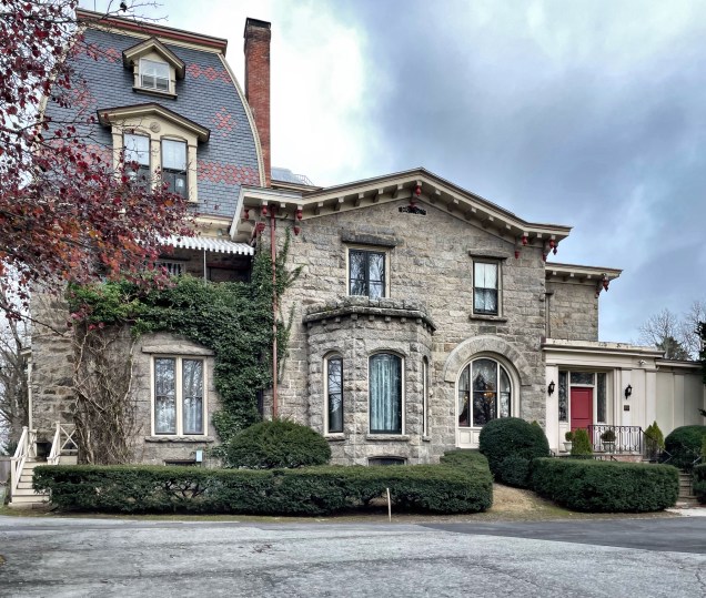 Belair Mansion // 1850 – Buildings of New England