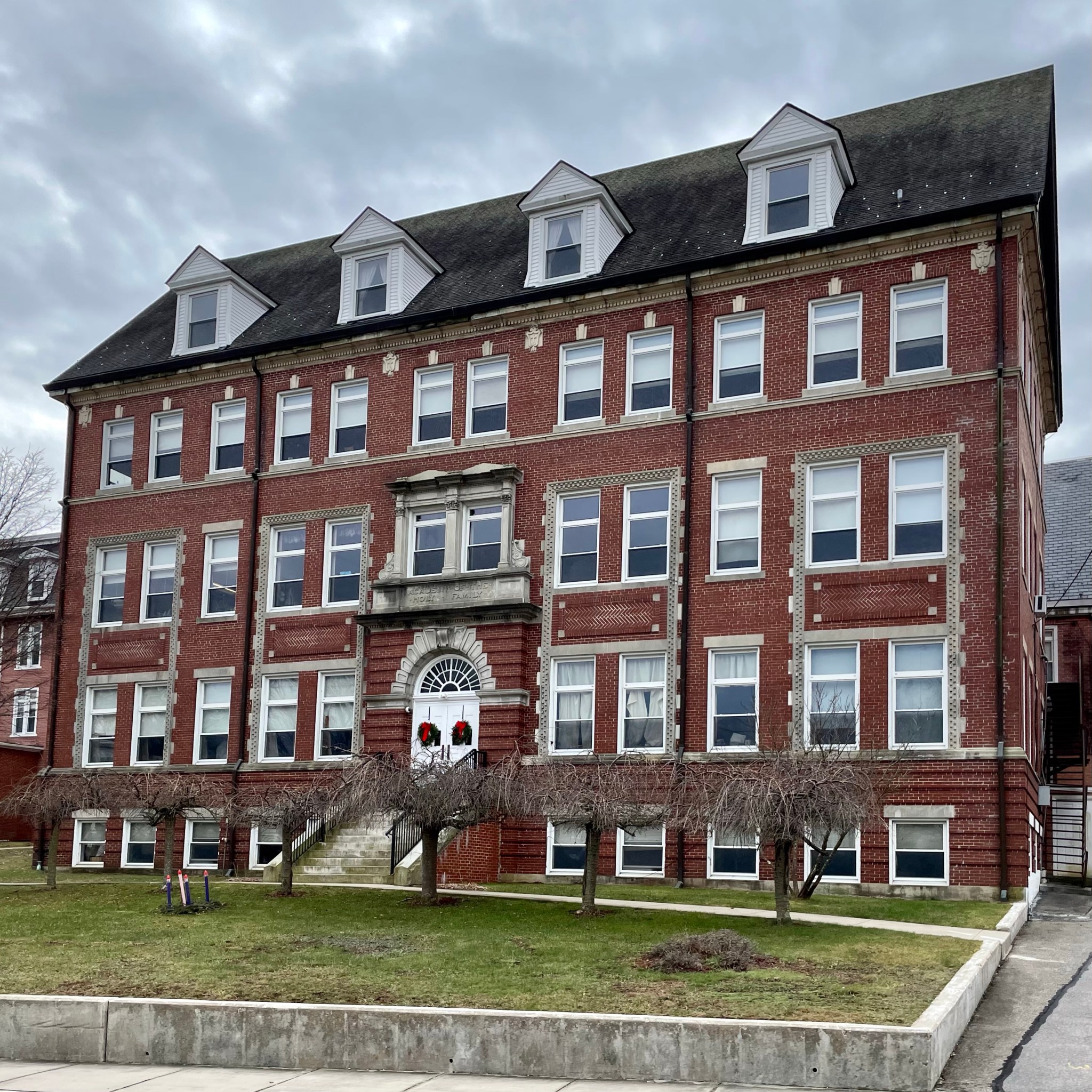 Sprague CT Architecture – Buildings of New England