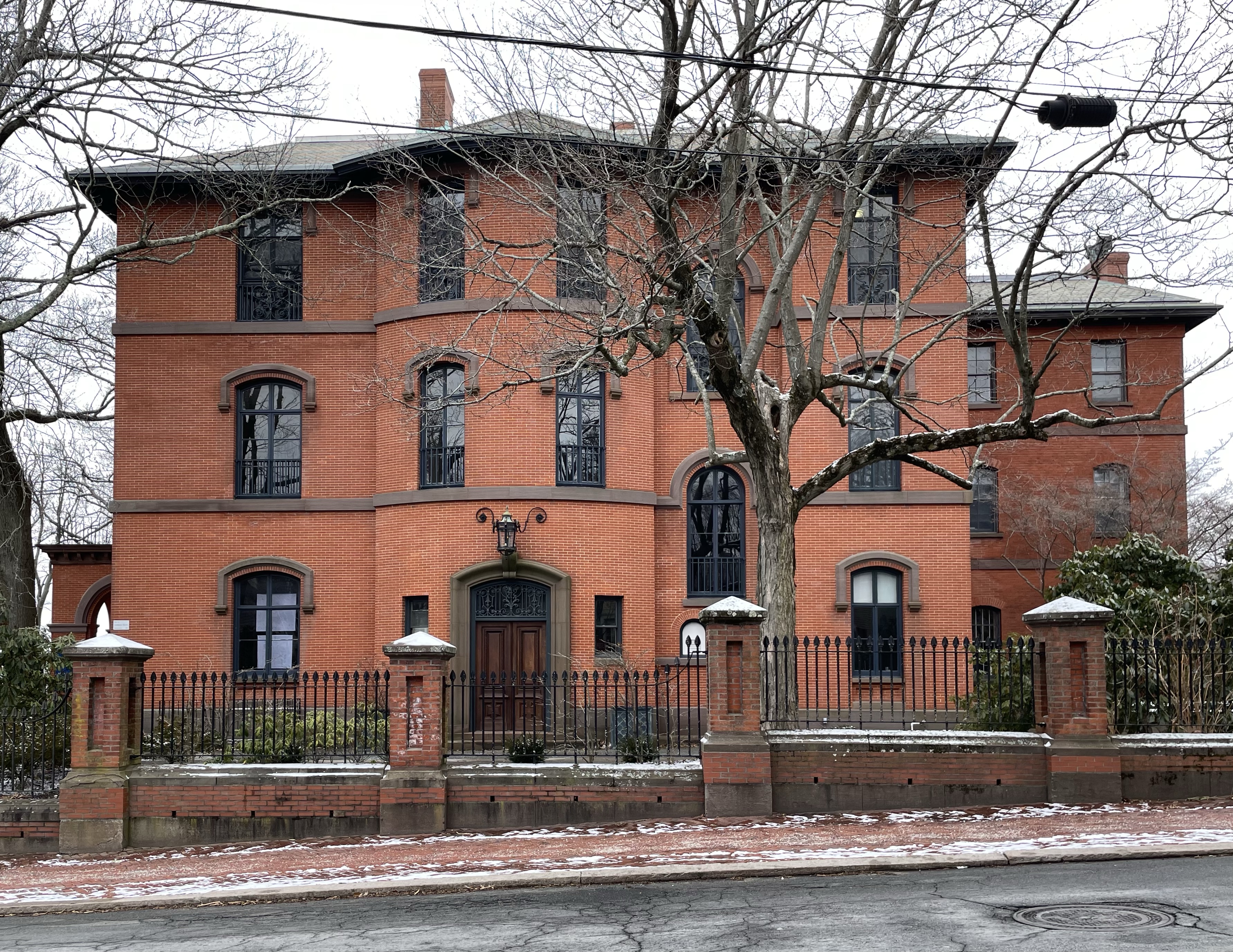 Woods-Gerry House // 1860 – Buildings of New England