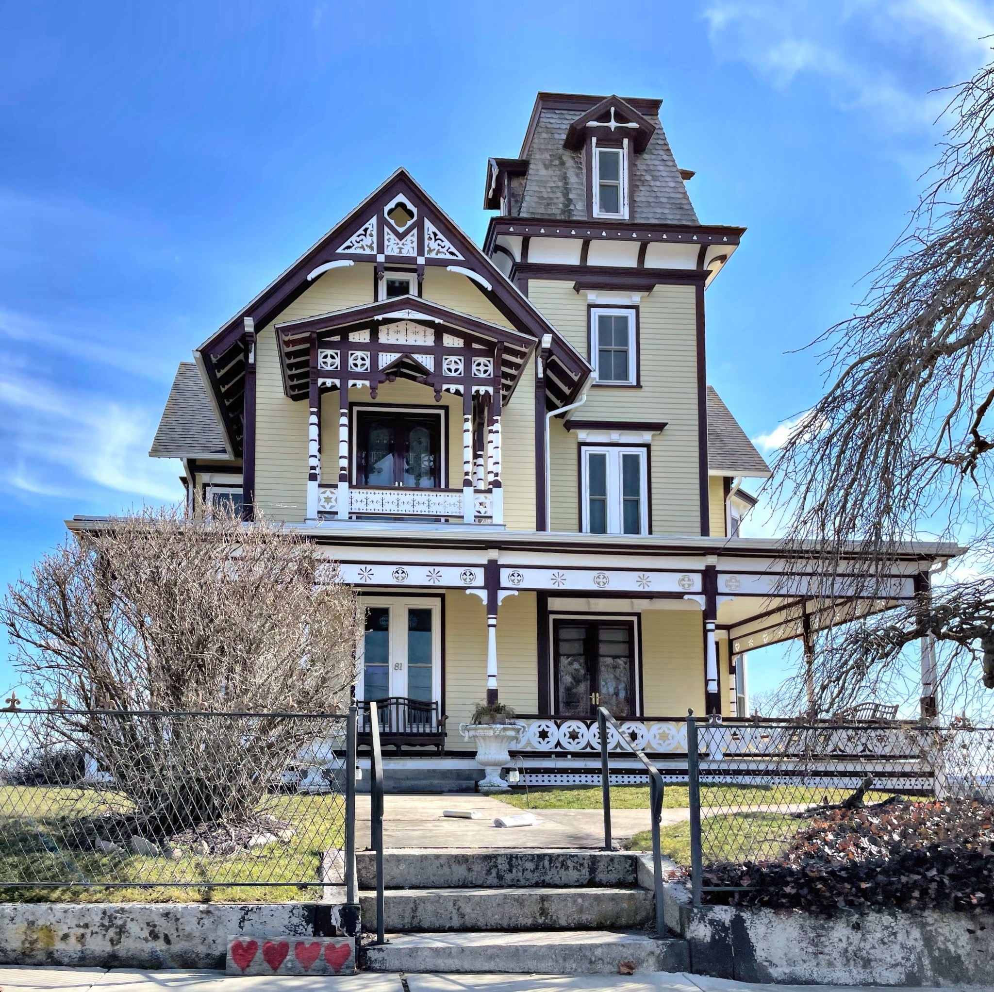 Deacon Robert Palmer House // 1884 – Buildings of New England