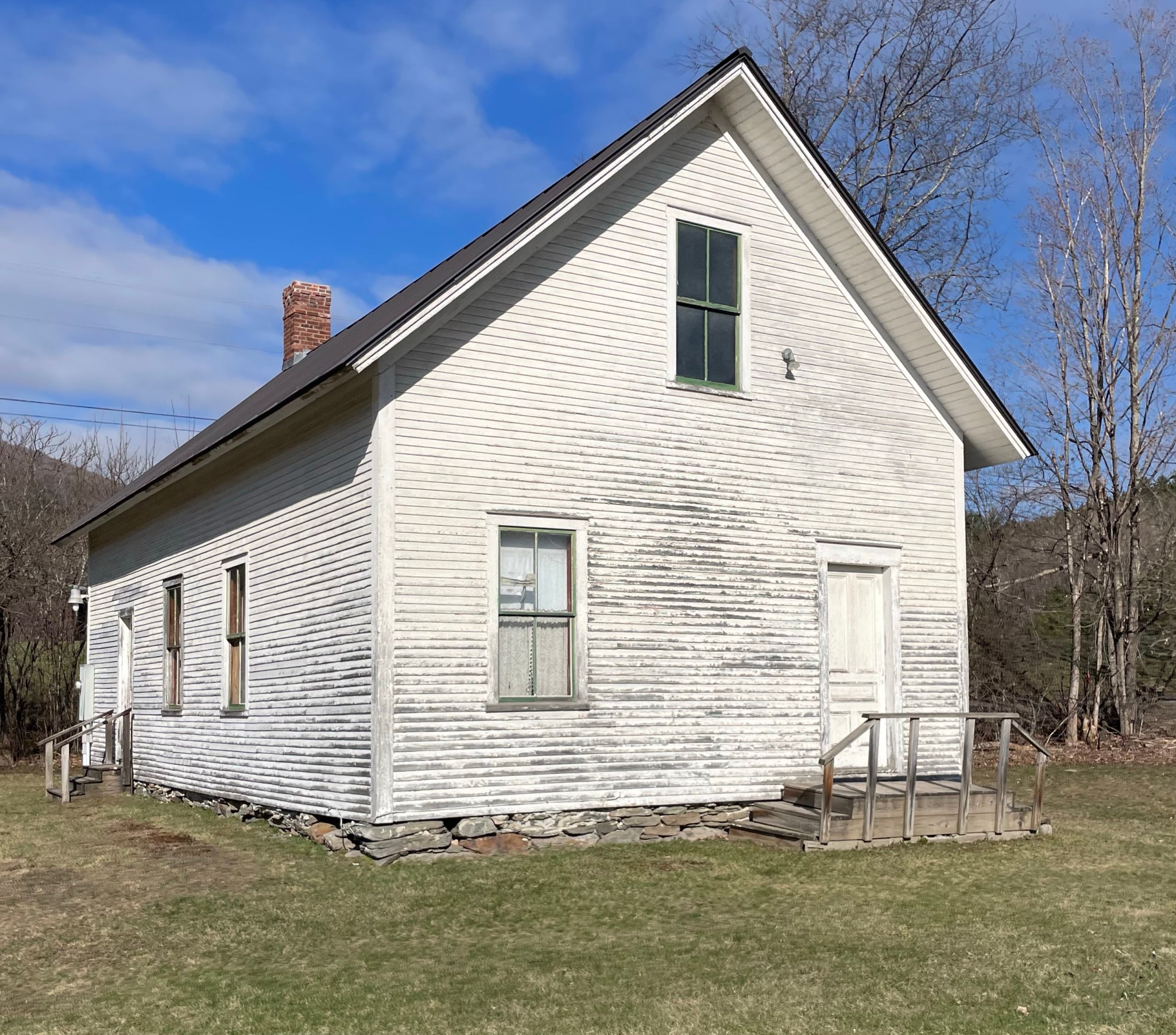 South Duxbury Church and Hall // 1855 – Buildings of New England