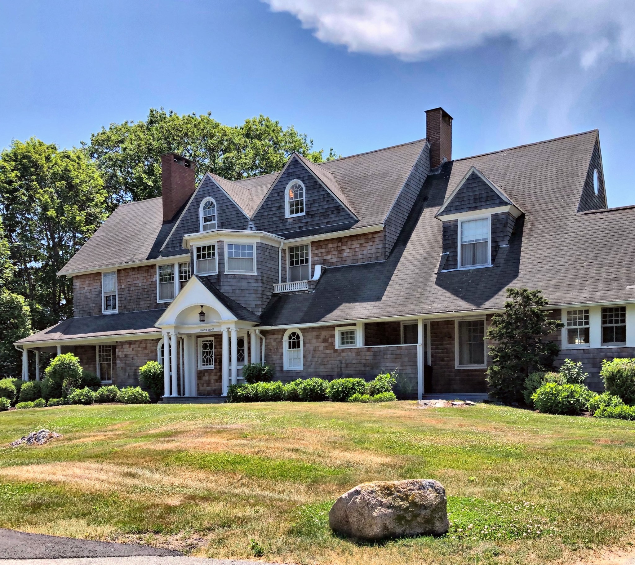 Juniper Ledge Cottage // 1889 – Buildings of New England