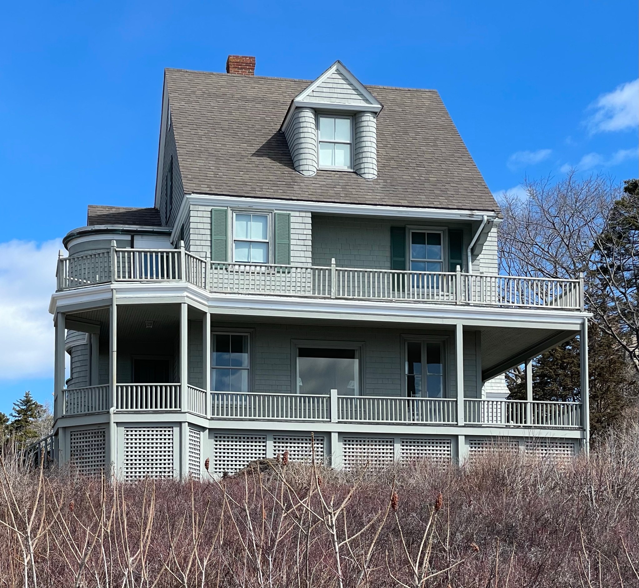 Spouting Rock Cottage // 1887 – Buildings of New England