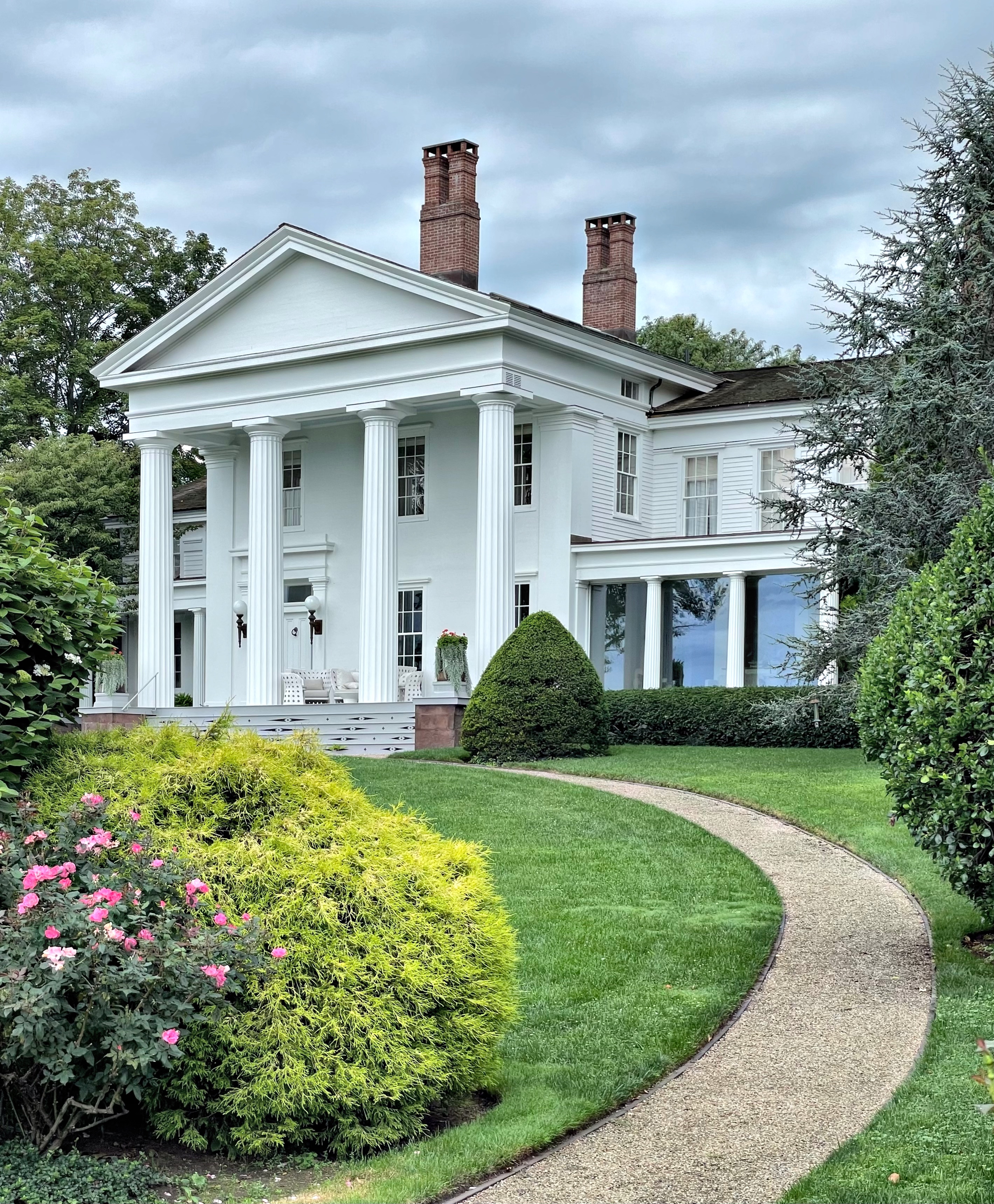 Oliver Perry House // 1843 – Buildings of New England