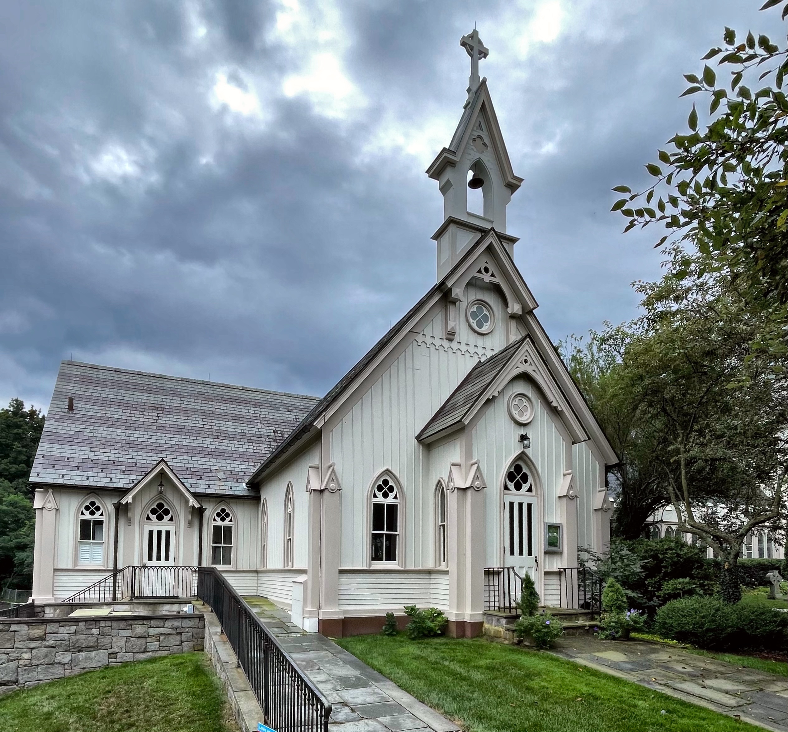 Trinity Parish Chapel, Southport // 1872 – Buildings of New England
