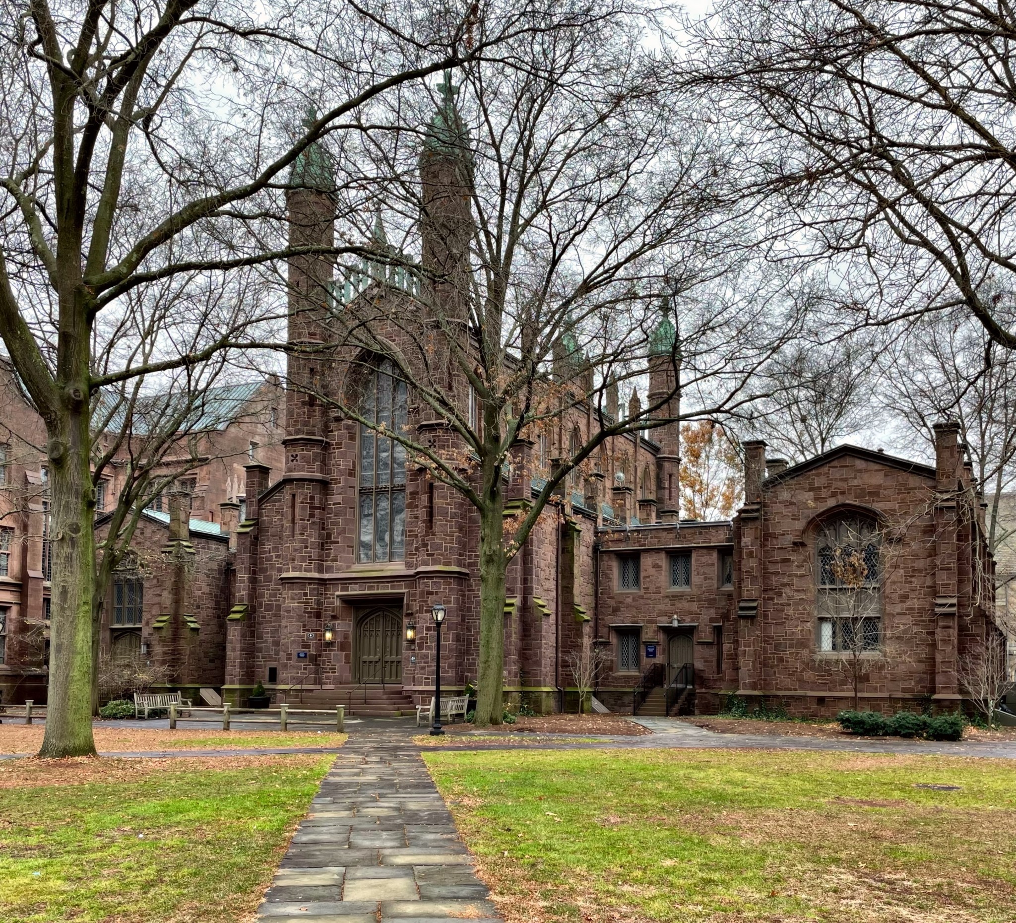 Yale University – Dwight Hall // 1842 – Buildings of New England
