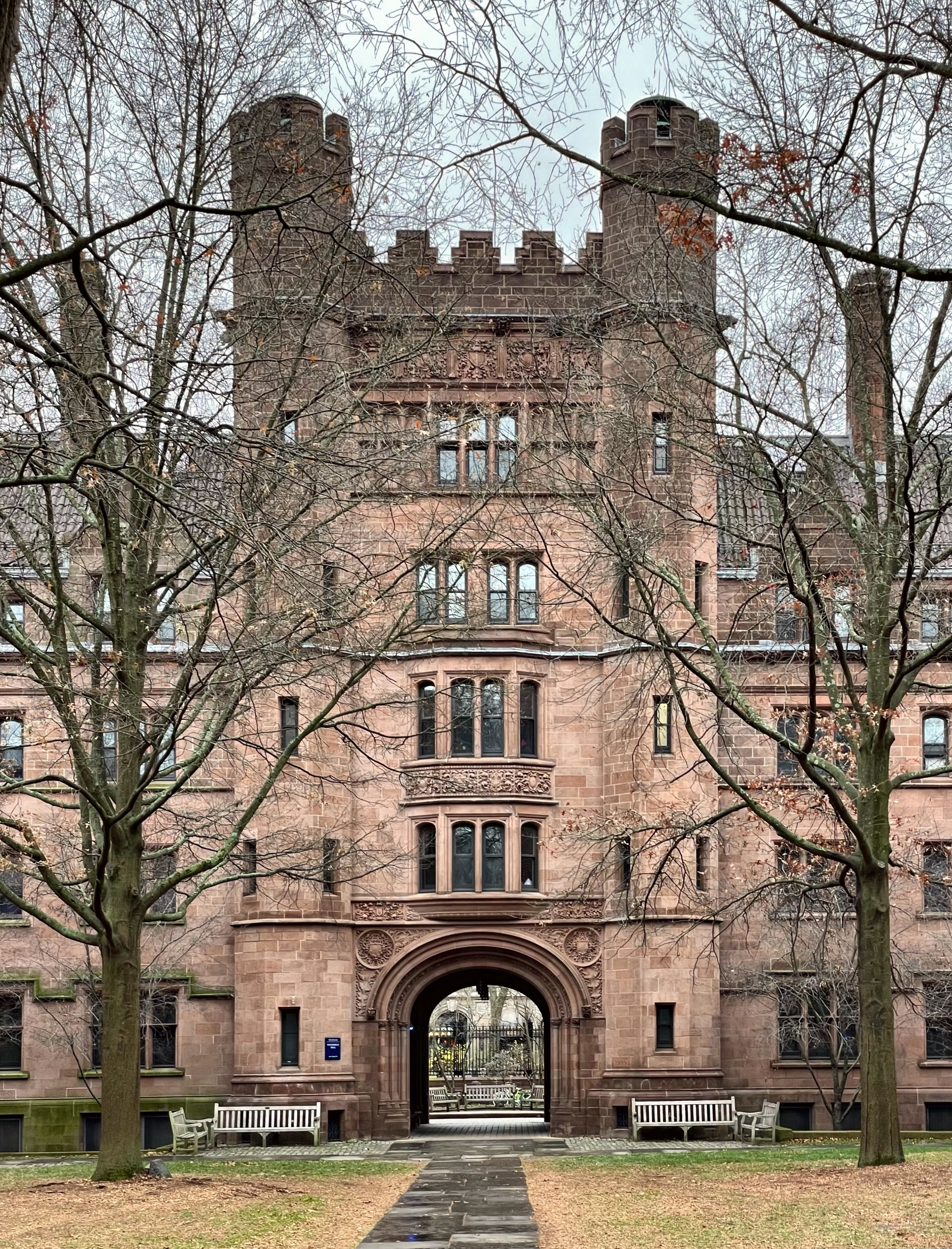 Yale University – Vanderbilt Hall // 1894 – Buildings of New England
