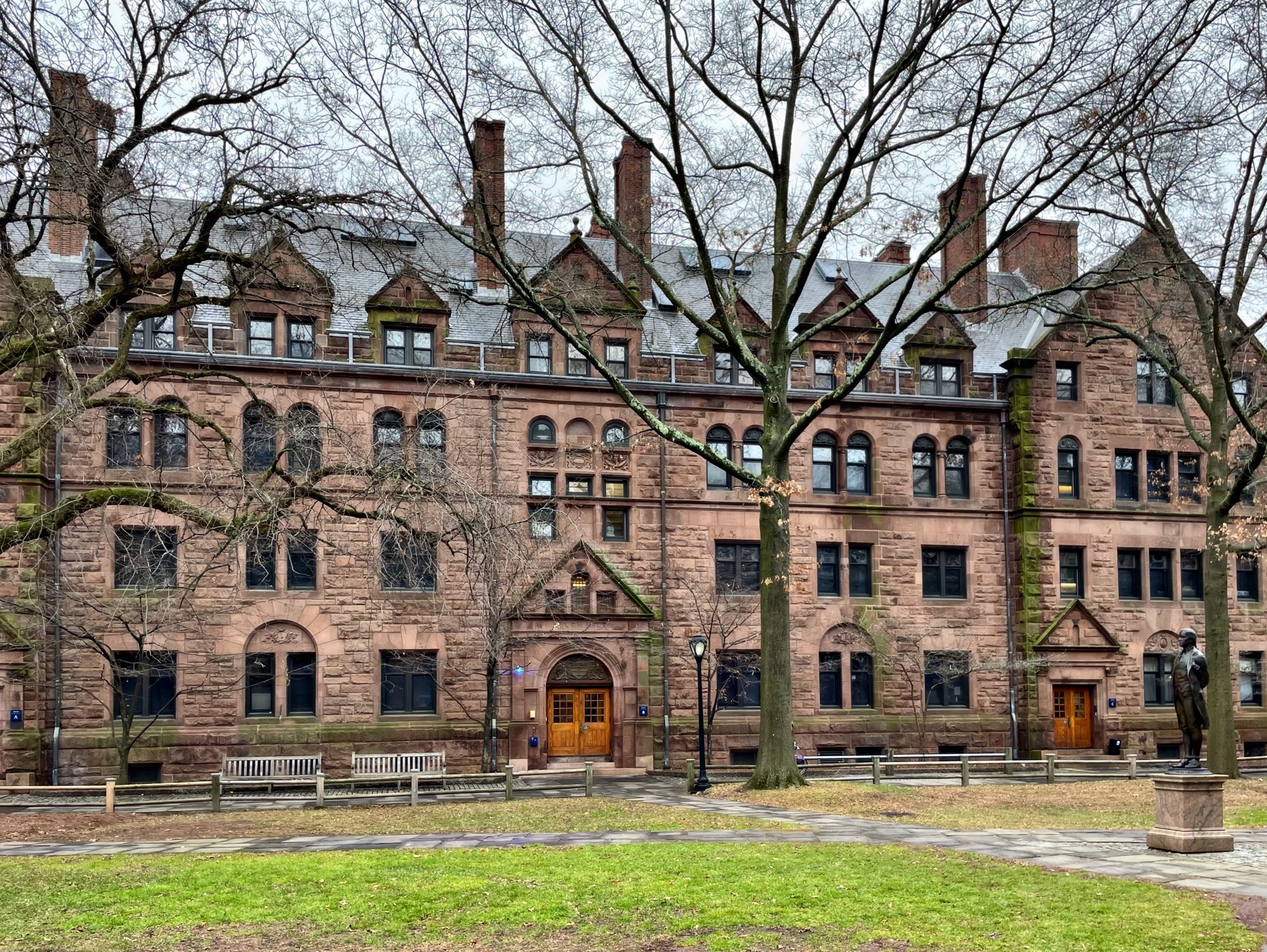 Yale University – Welch Hall // 1891 – Buildings of New England