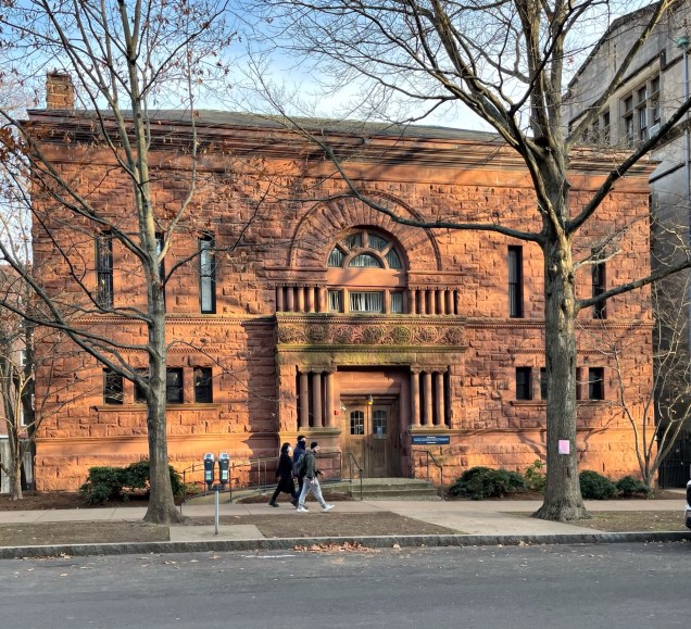 Yale History – Buildings of New England