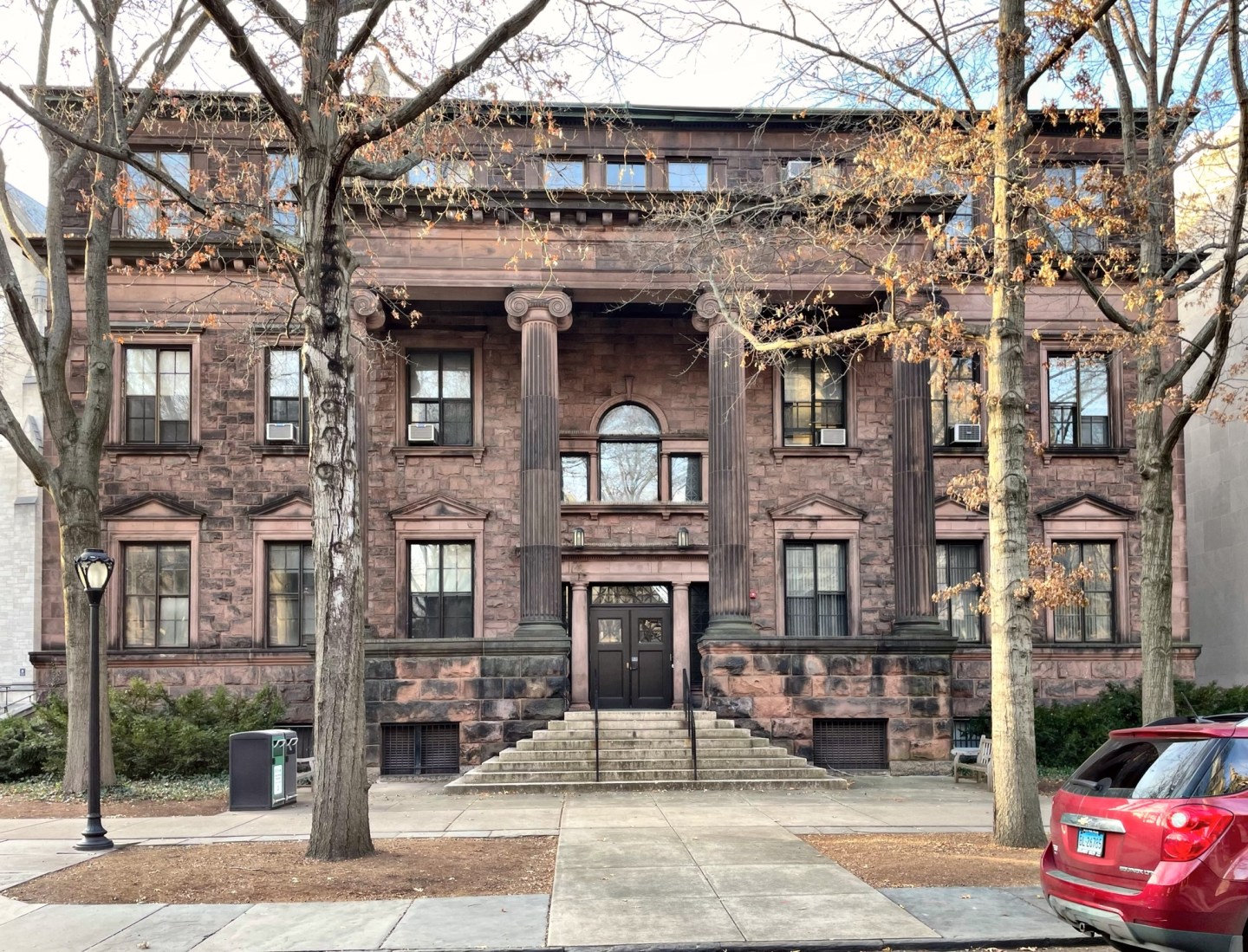 Yale University – Kirtland Hall // 1902 – Buildings of New England