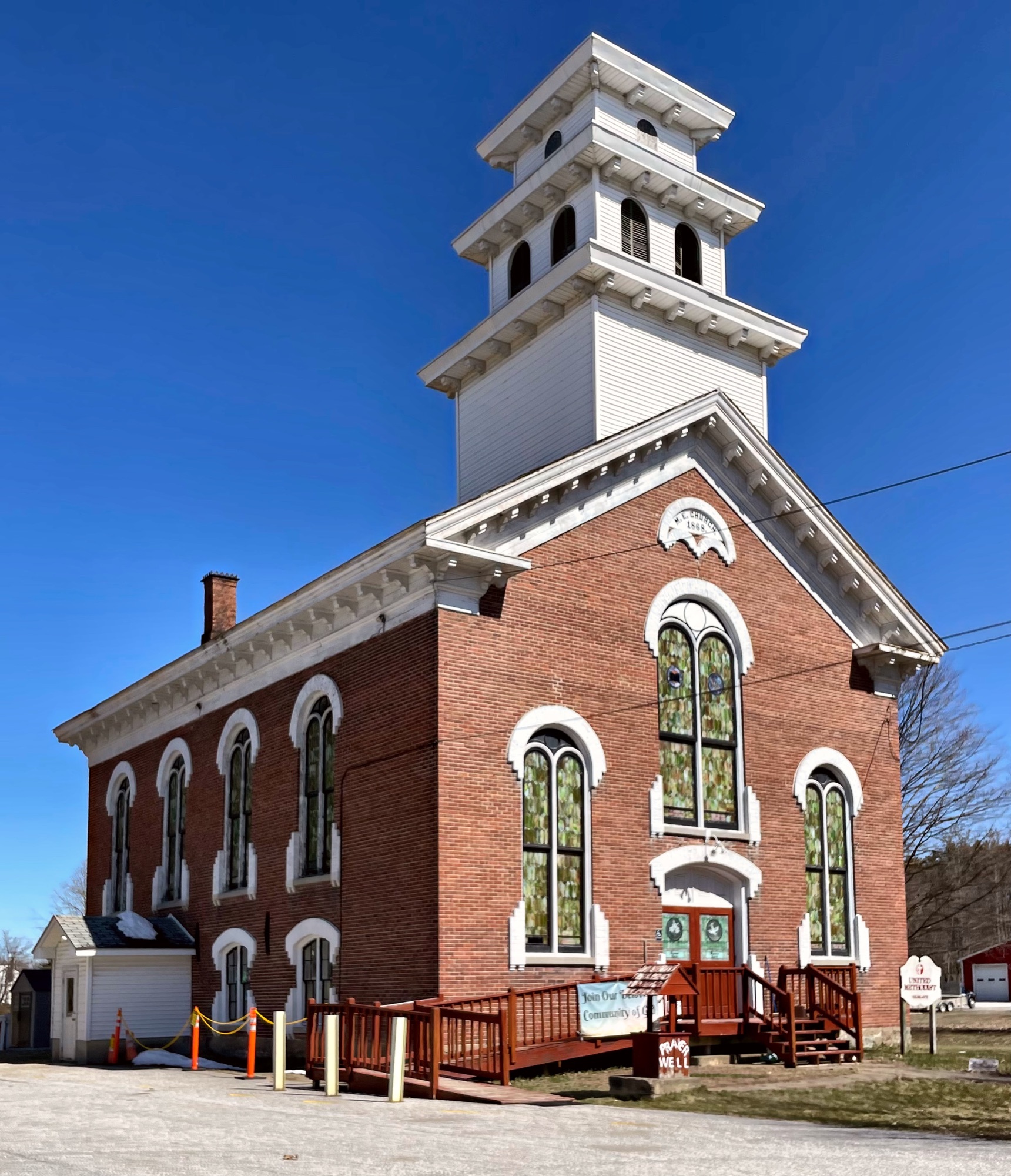 Highgate Union Methodist Church // 1868 – Buildings of New England