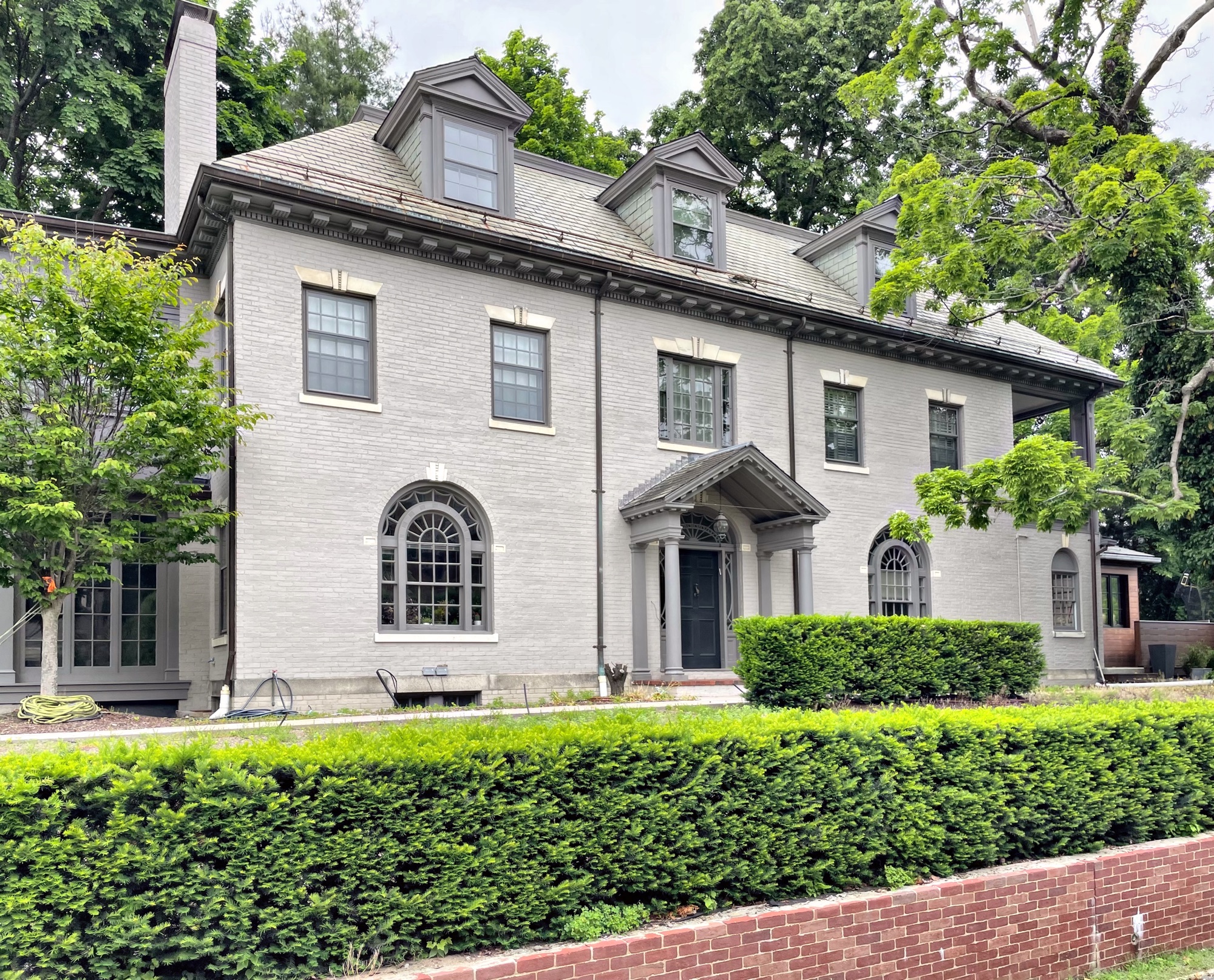 George G. Quincy House // 1909 – Buildings of New England