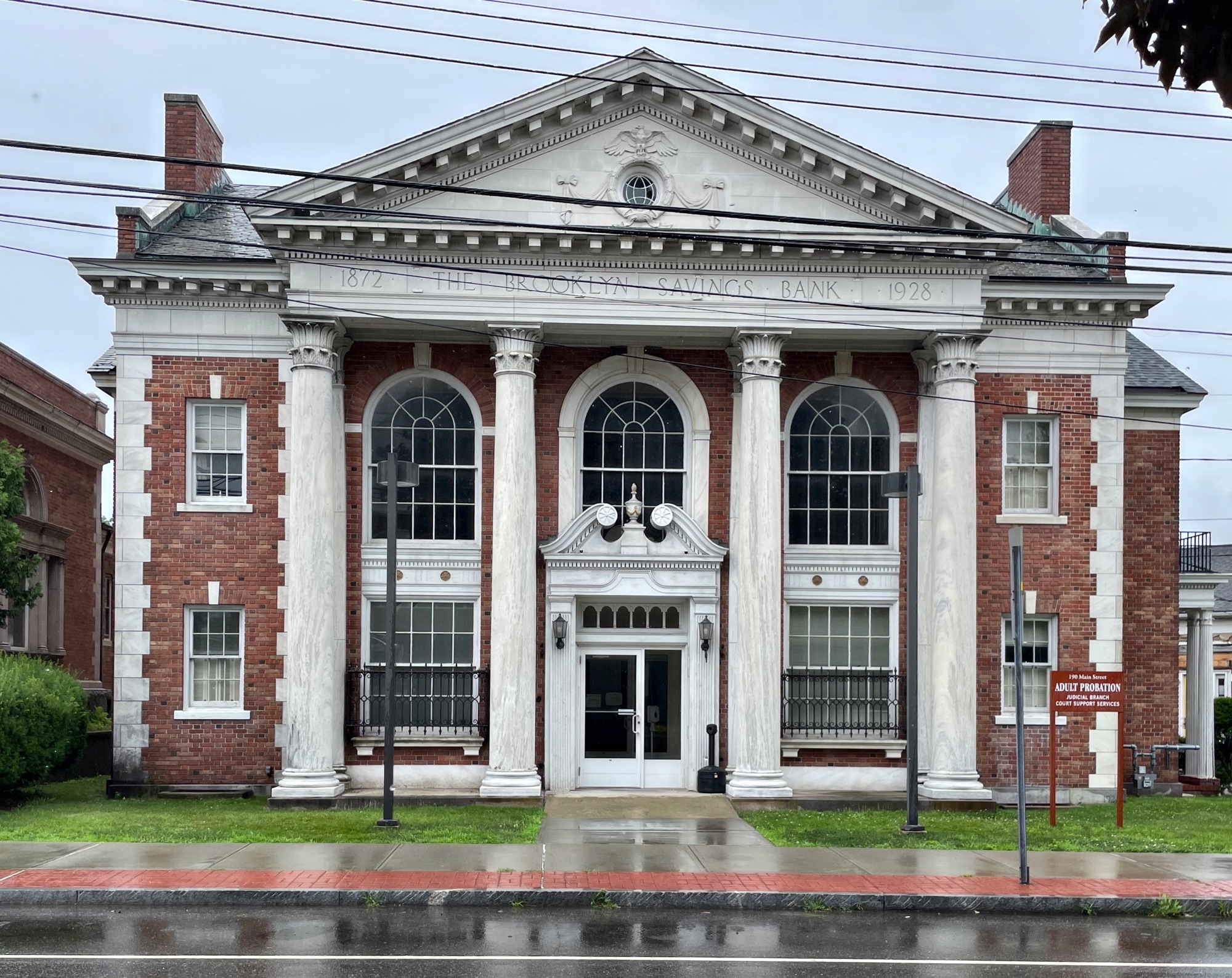 Colonial Revival – Buildings of New England