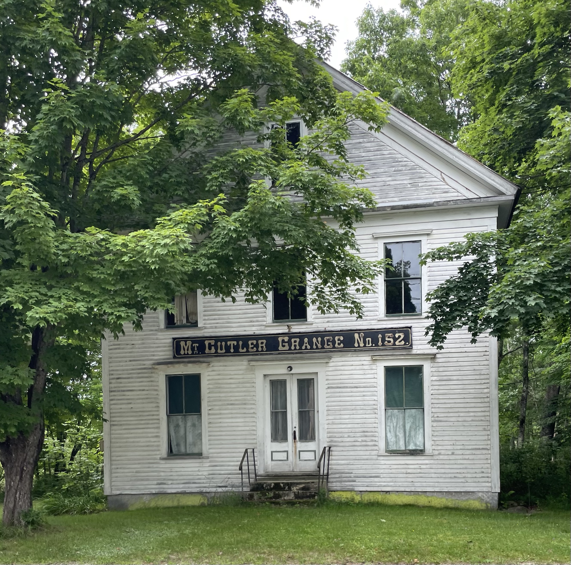 Mount Cutler Grange Hall // 1875 – Buildings of New England