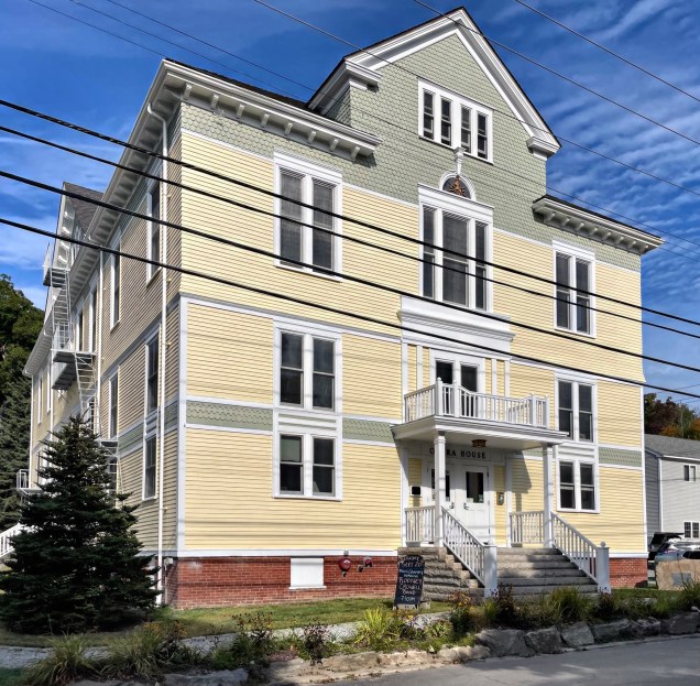 Boothbay Harbor Opera House // 1894 – Buildings of New England