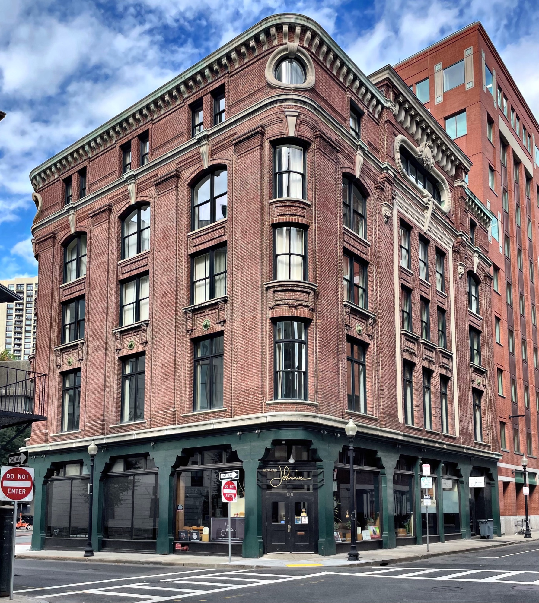 Tarbell Building // 1896 – Buildings of New England