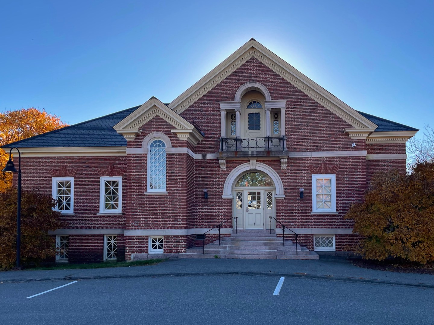 Georgetown MA History – Buildings of New England