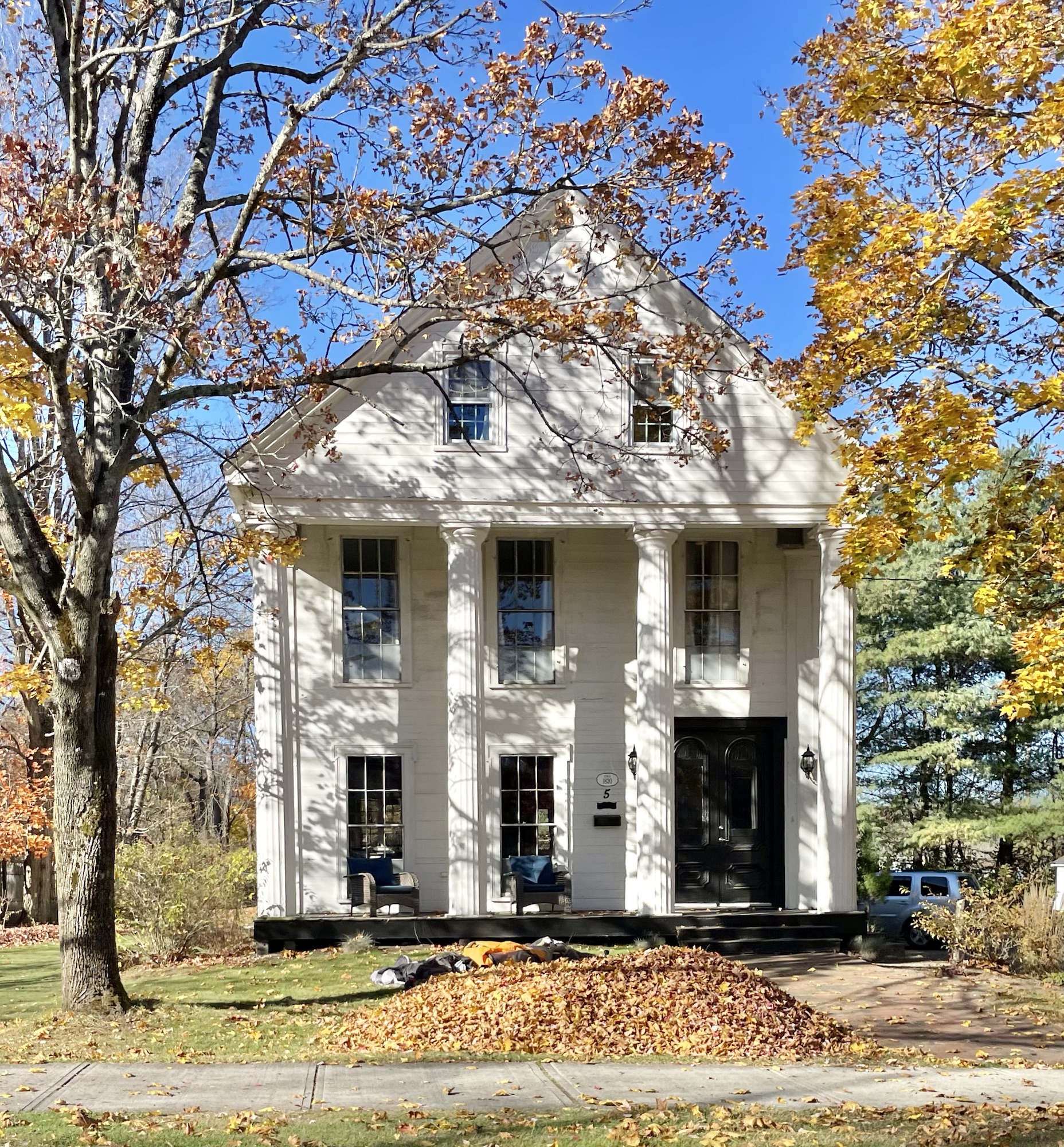 Adams Hall // c.1828 – Buildings of New England