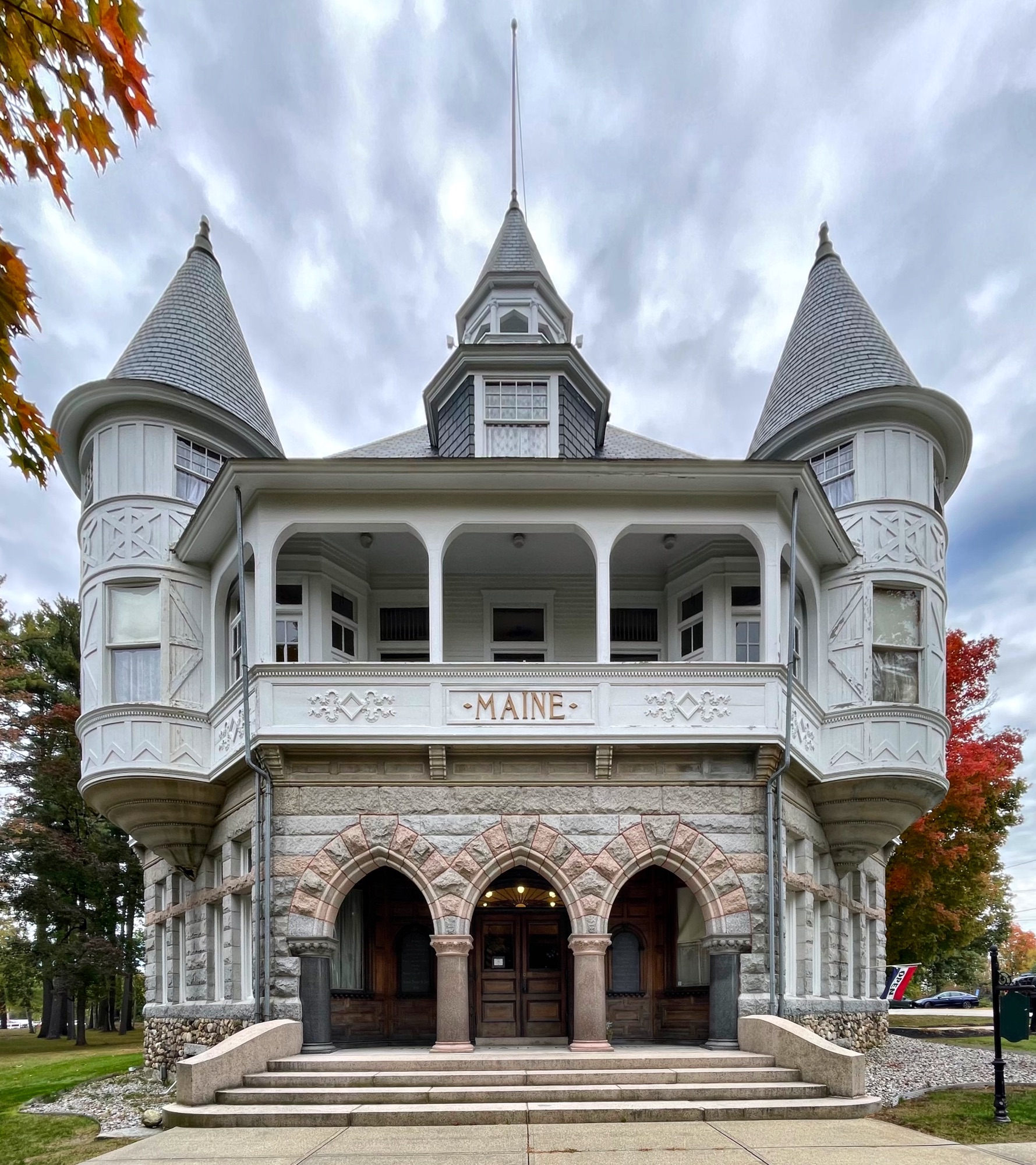 Maine State Building // 1893 – Buildings of New England