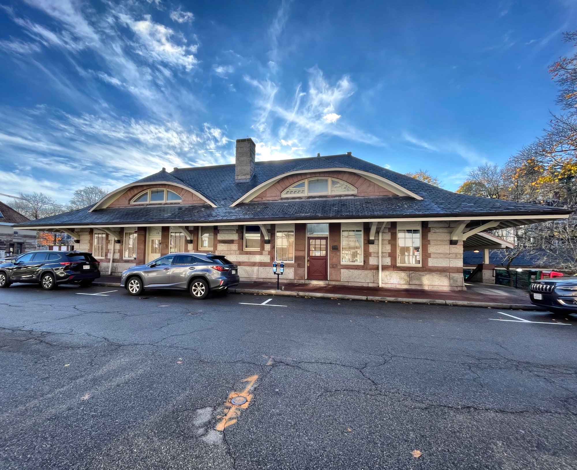 Newton Centre Railroad Station // 1890 – Buildings of New England