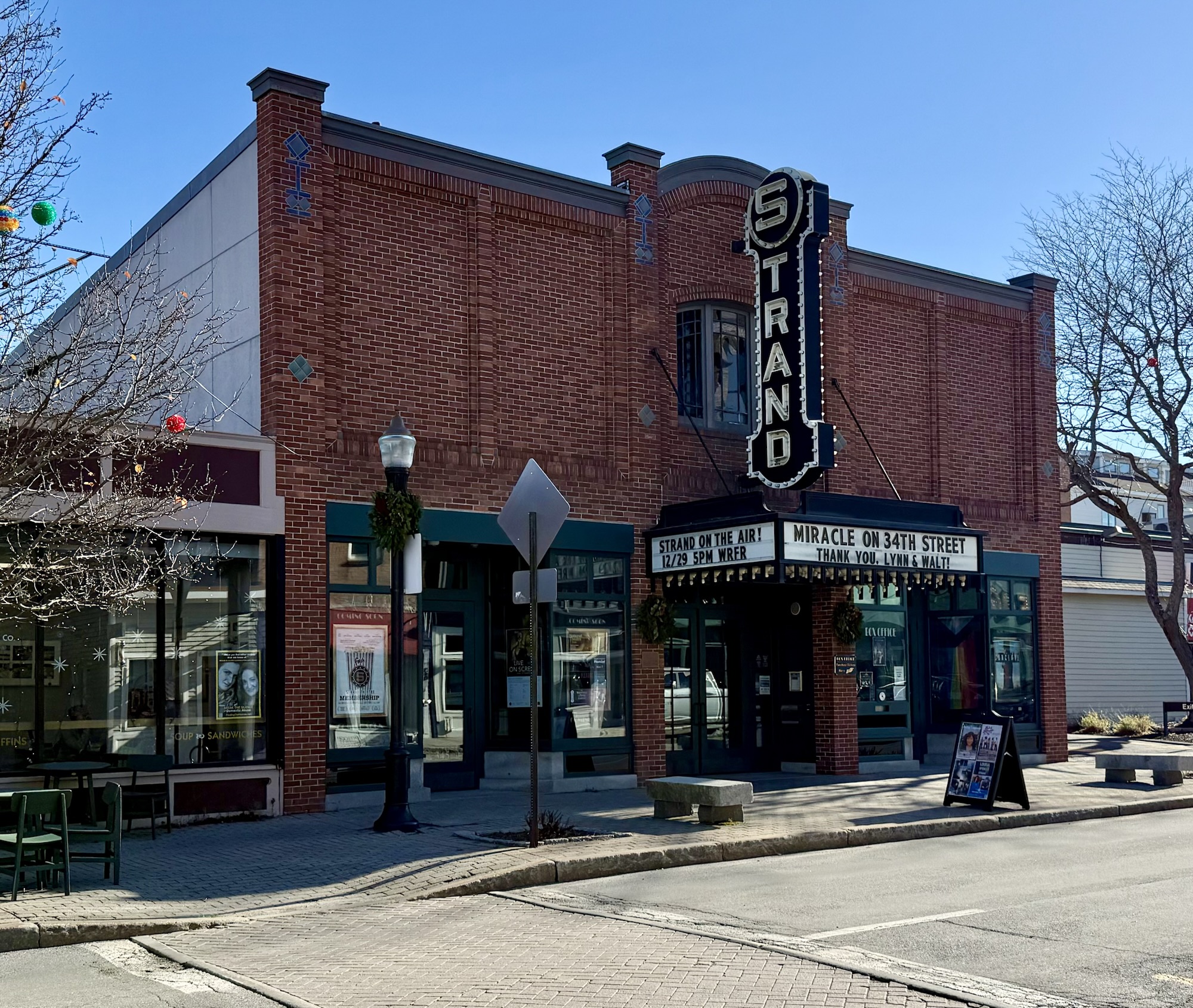 Strand Theater // 1923 – Buildings of New England