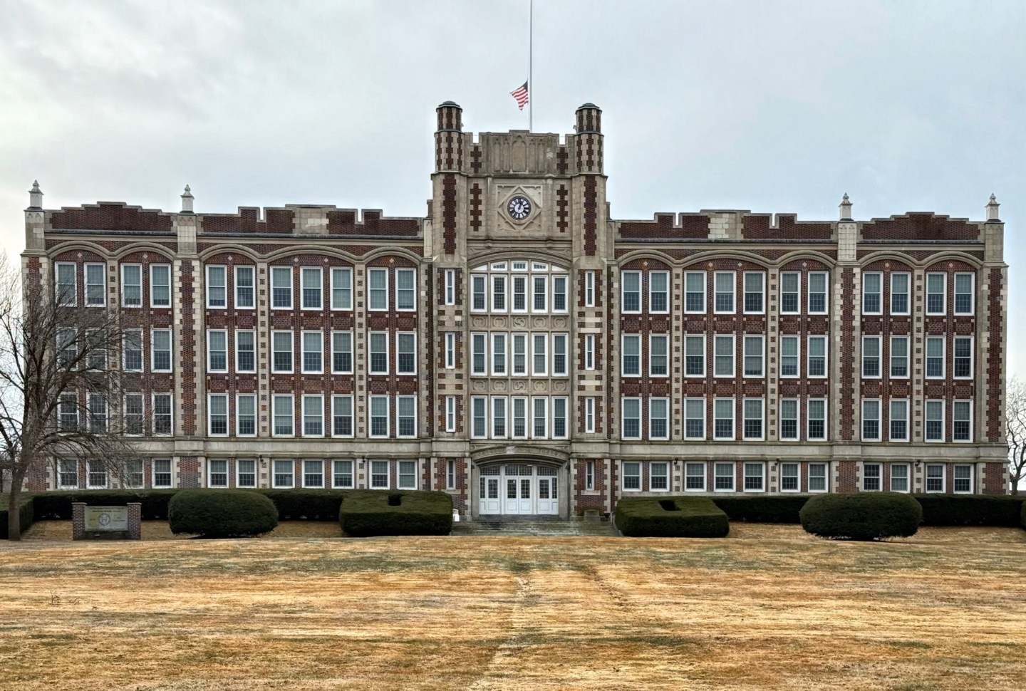 Neo-Gothic/Collegiate Gothic – Page 2 – Buildings of New England