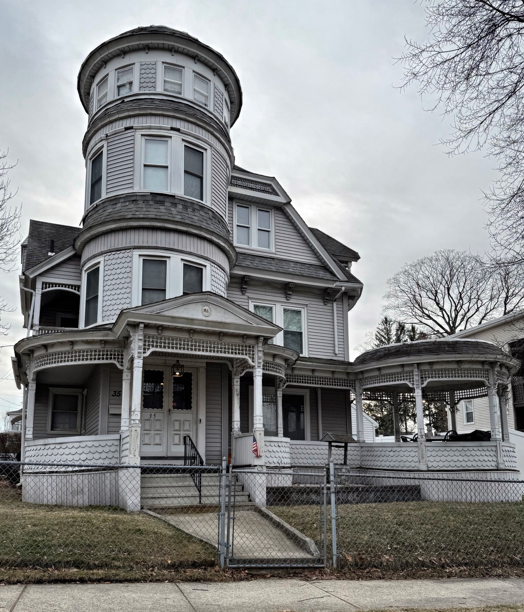 Griggs House // 1891 – Buildings of New England