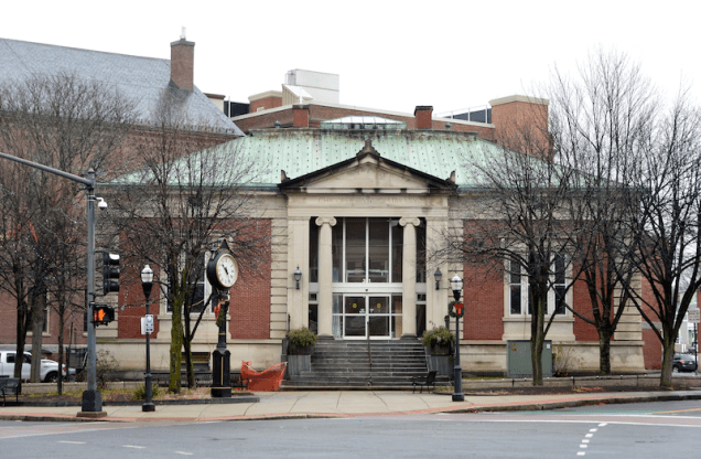 Classical Revival – Buildings of New England