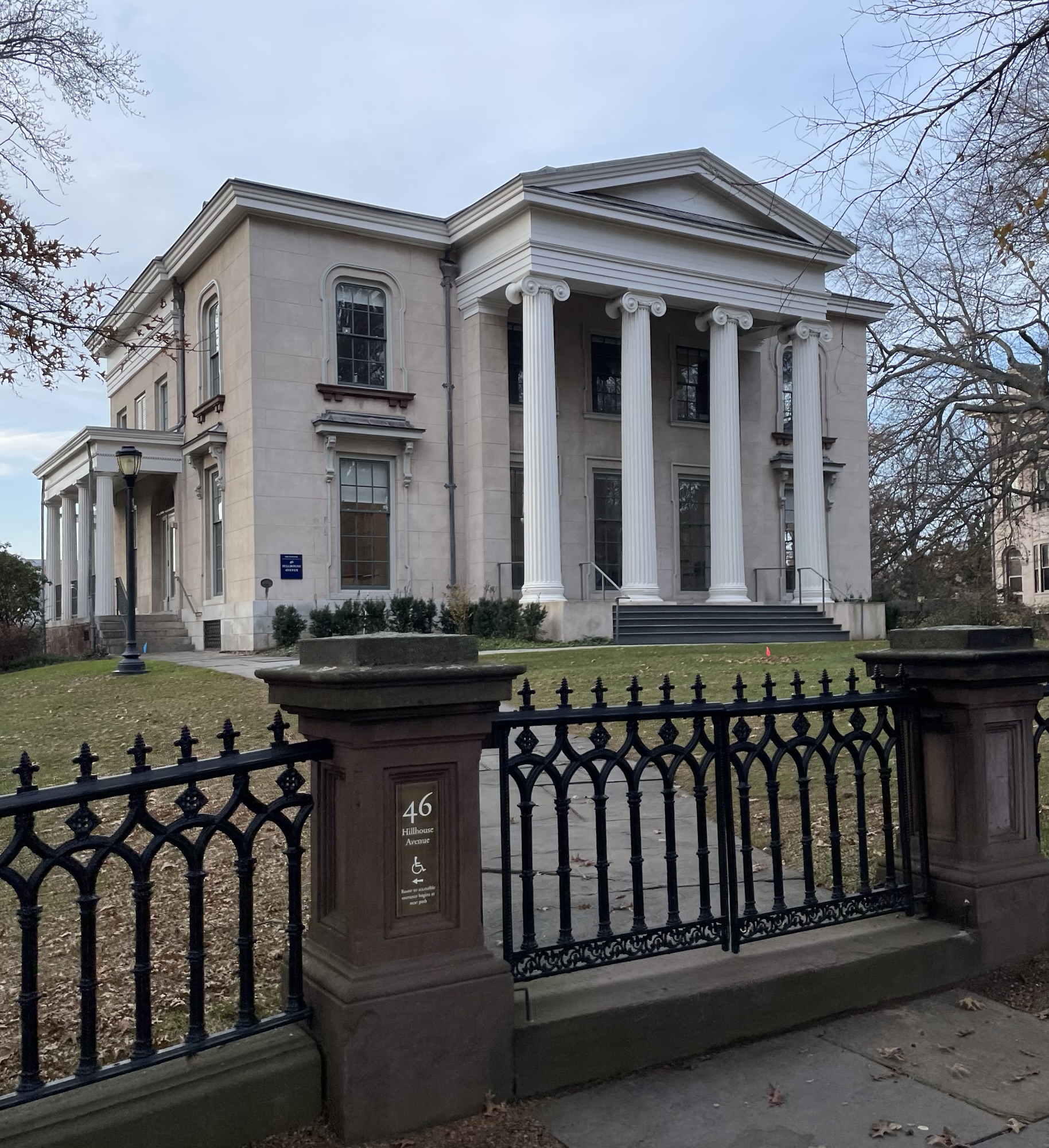 Skinner-Boardman Mansion // 1832 – Buildings of New England