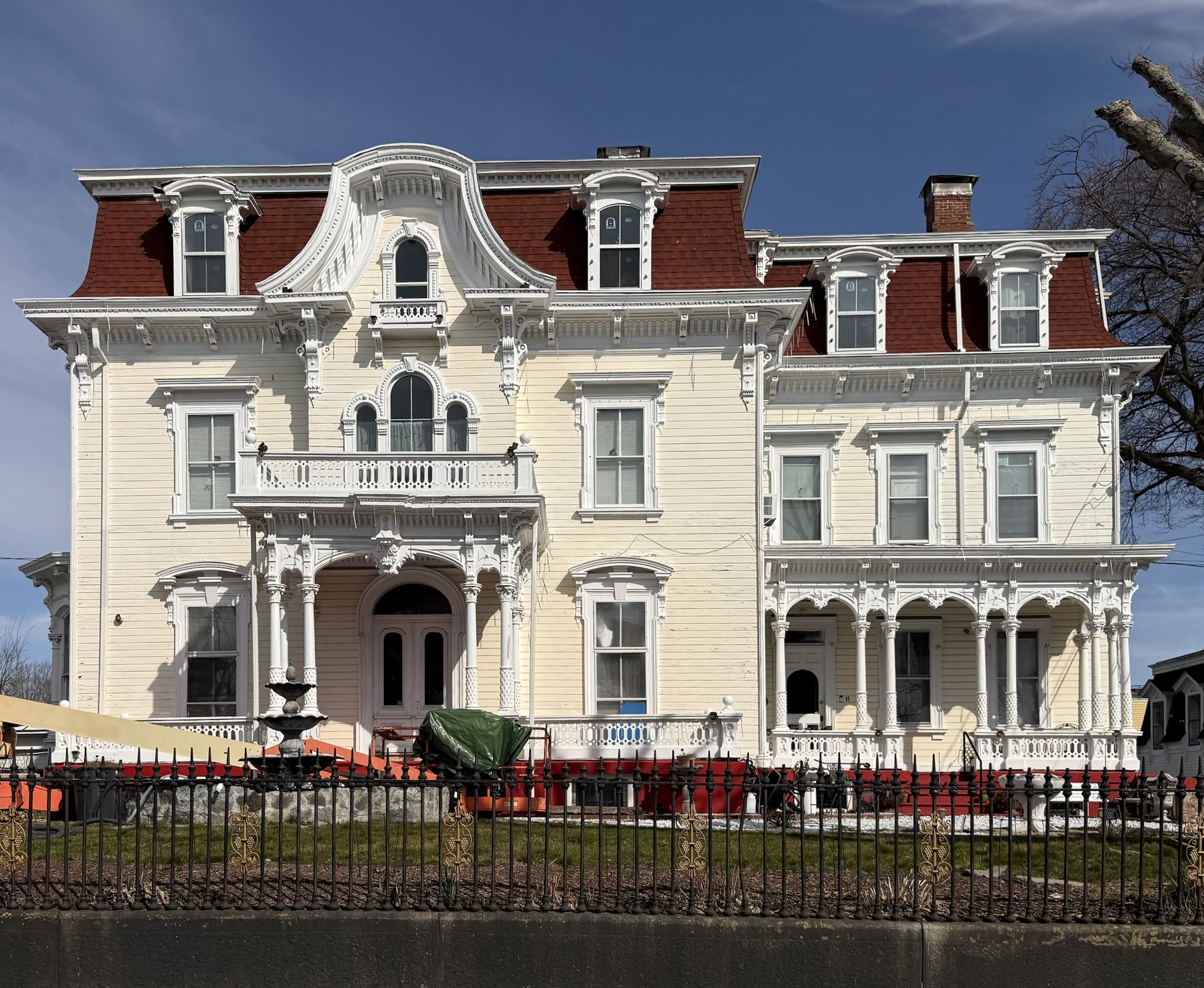 Benjamin F. Greene House // 1868 – Buildings of New England