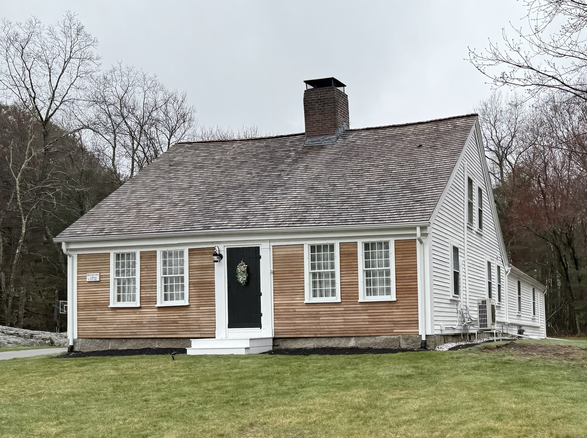 Cape House – Buildings of New England