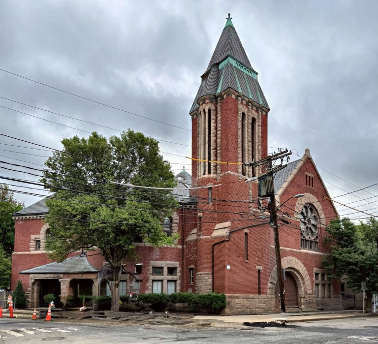 Prospect Hill Congregational Church // 1887 – Buildings of New England