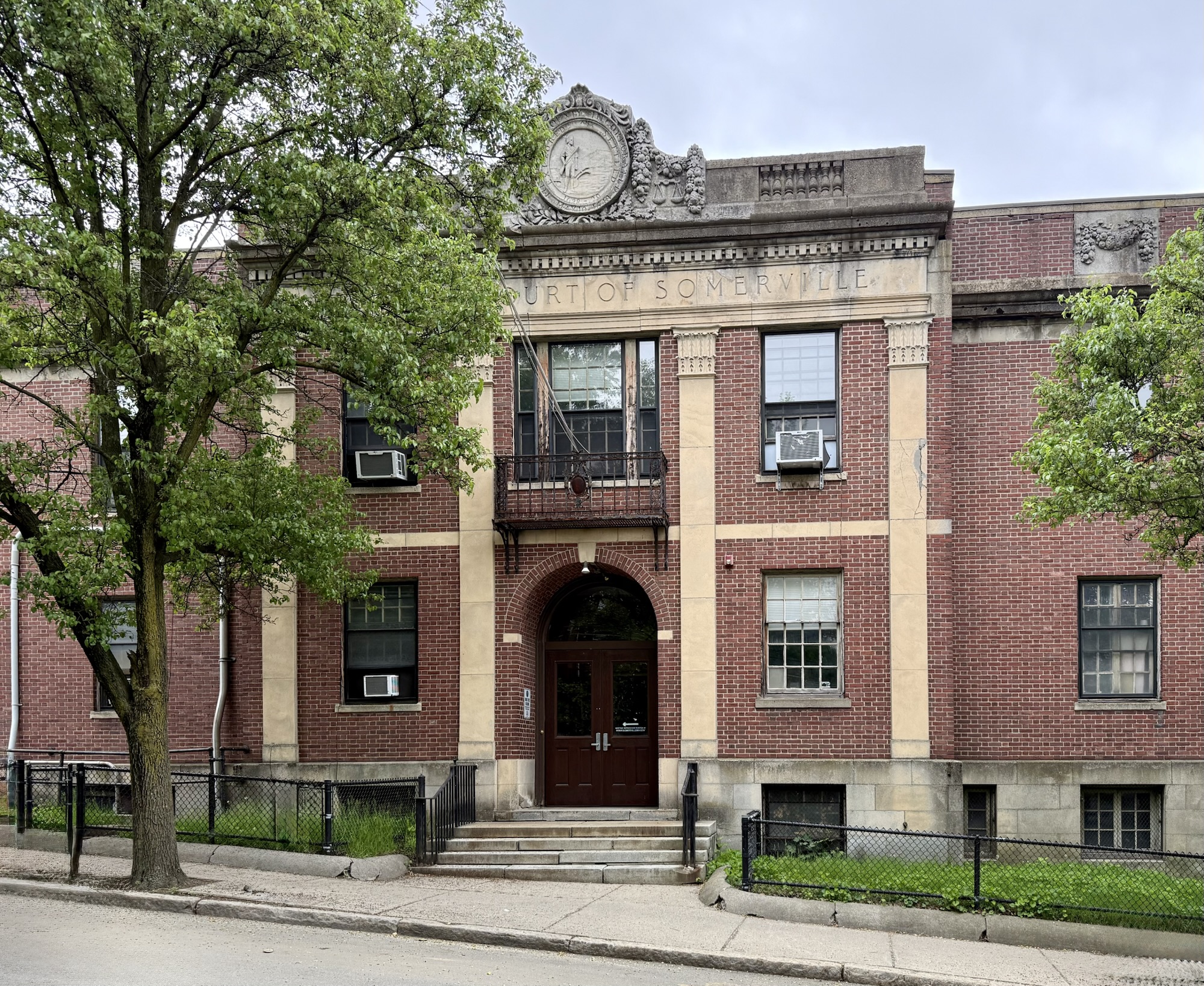 Former Somerville District Courthouse // 1925 – Buildings of New England