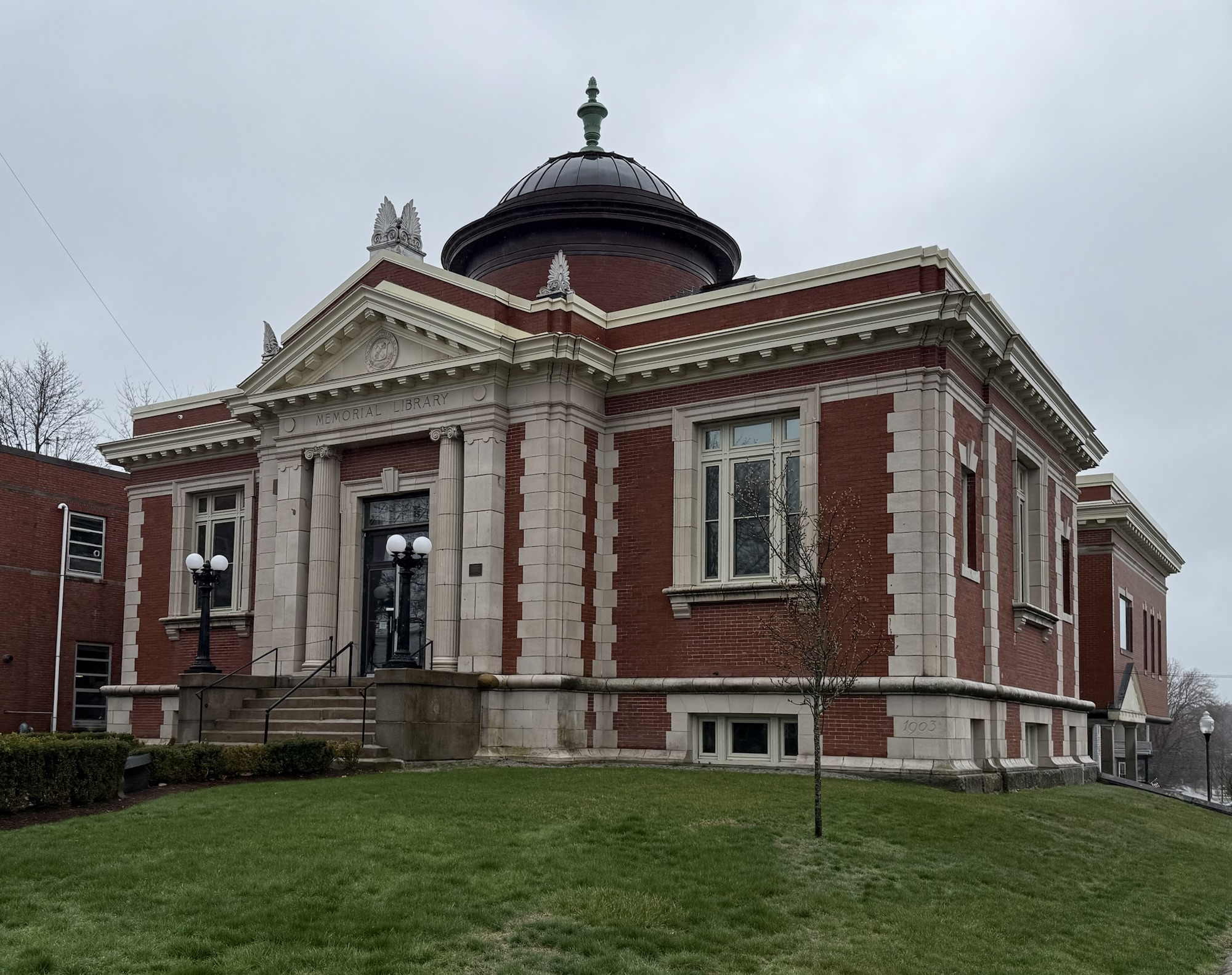 Classical Revival – Buildings of New England