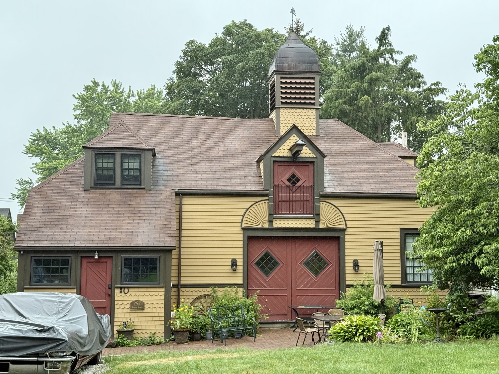 Stick Style – Buildings of New England