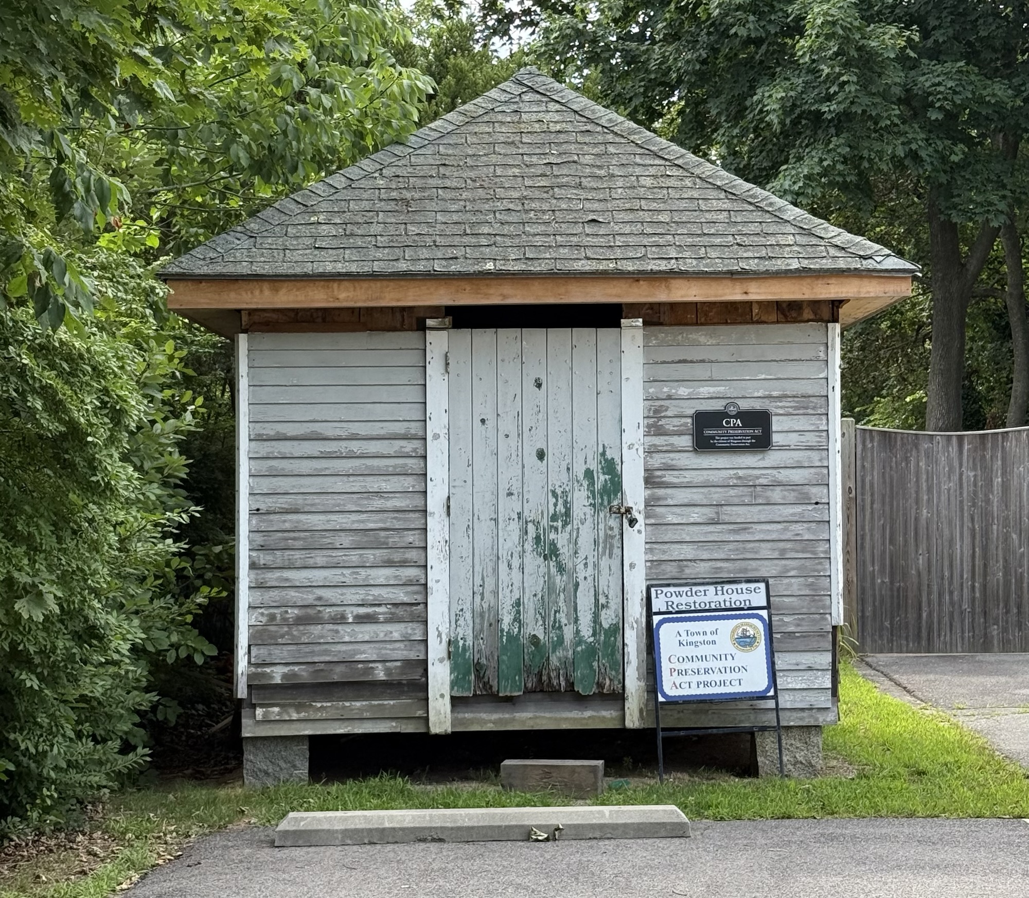Wooden Powder House – Buildings of New England