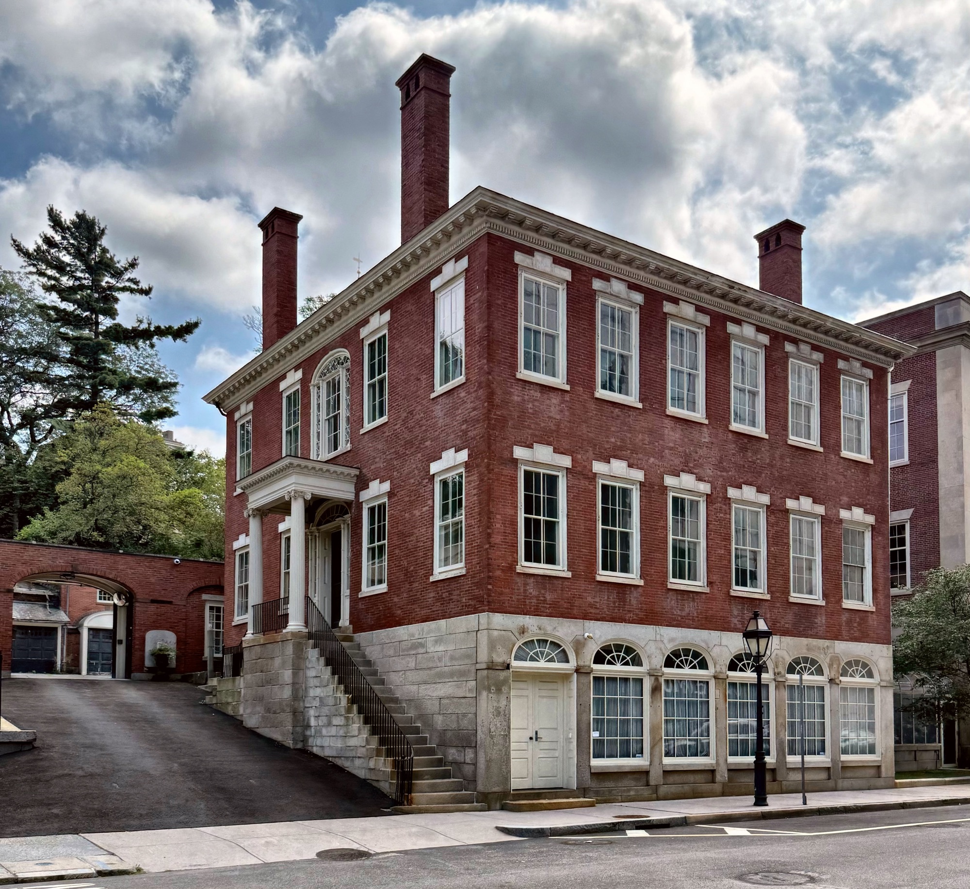 Benoni Cooke House // 1828 – Buildings of New England