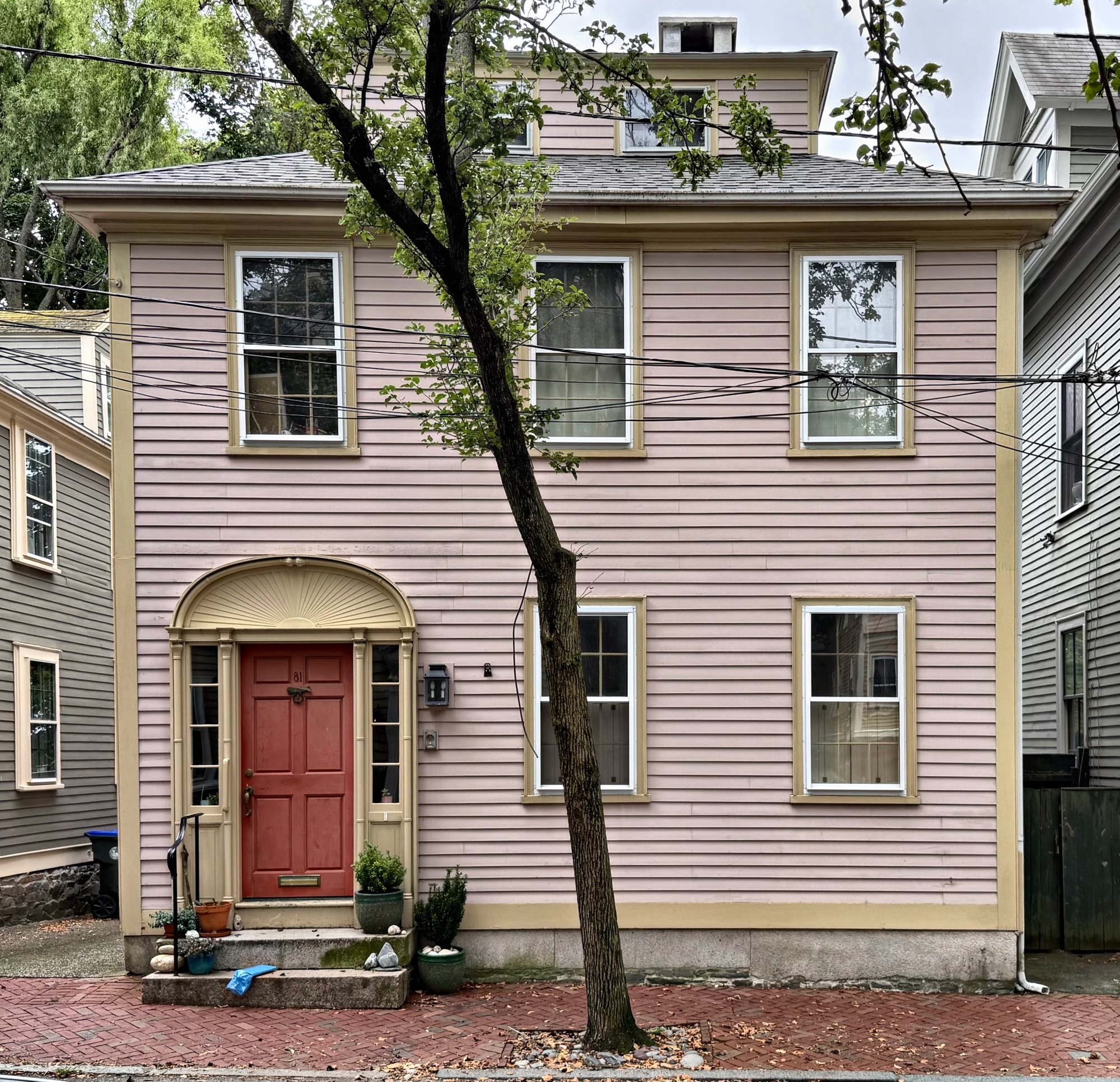 Walker – Russell House // 1797 – Buildings of New England