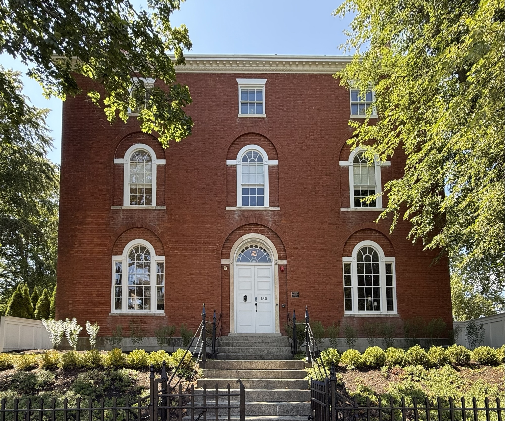 Federal Period Stable – Buildings of New England